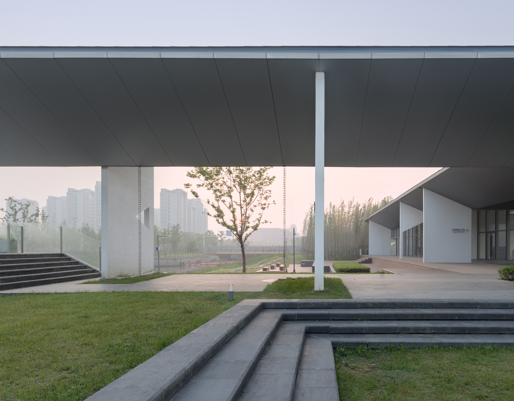 Gallery of New Venue of the Yuz Museum / Scenic Architecture Office - 17