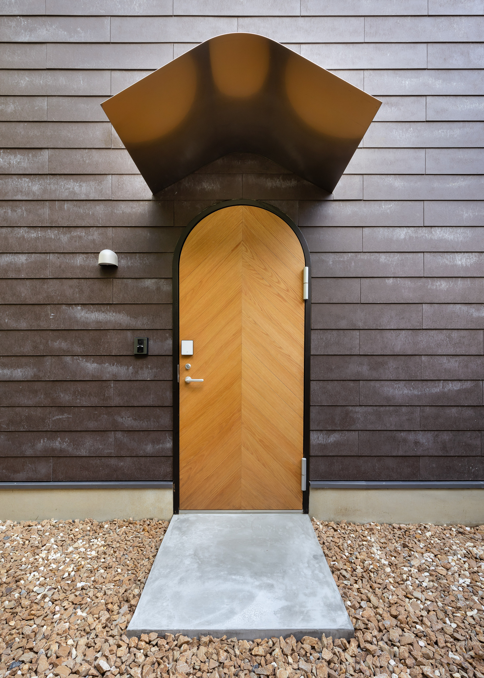 Gallery of A Cat Tree House / Tan Yamanouchi & AWGL - 9