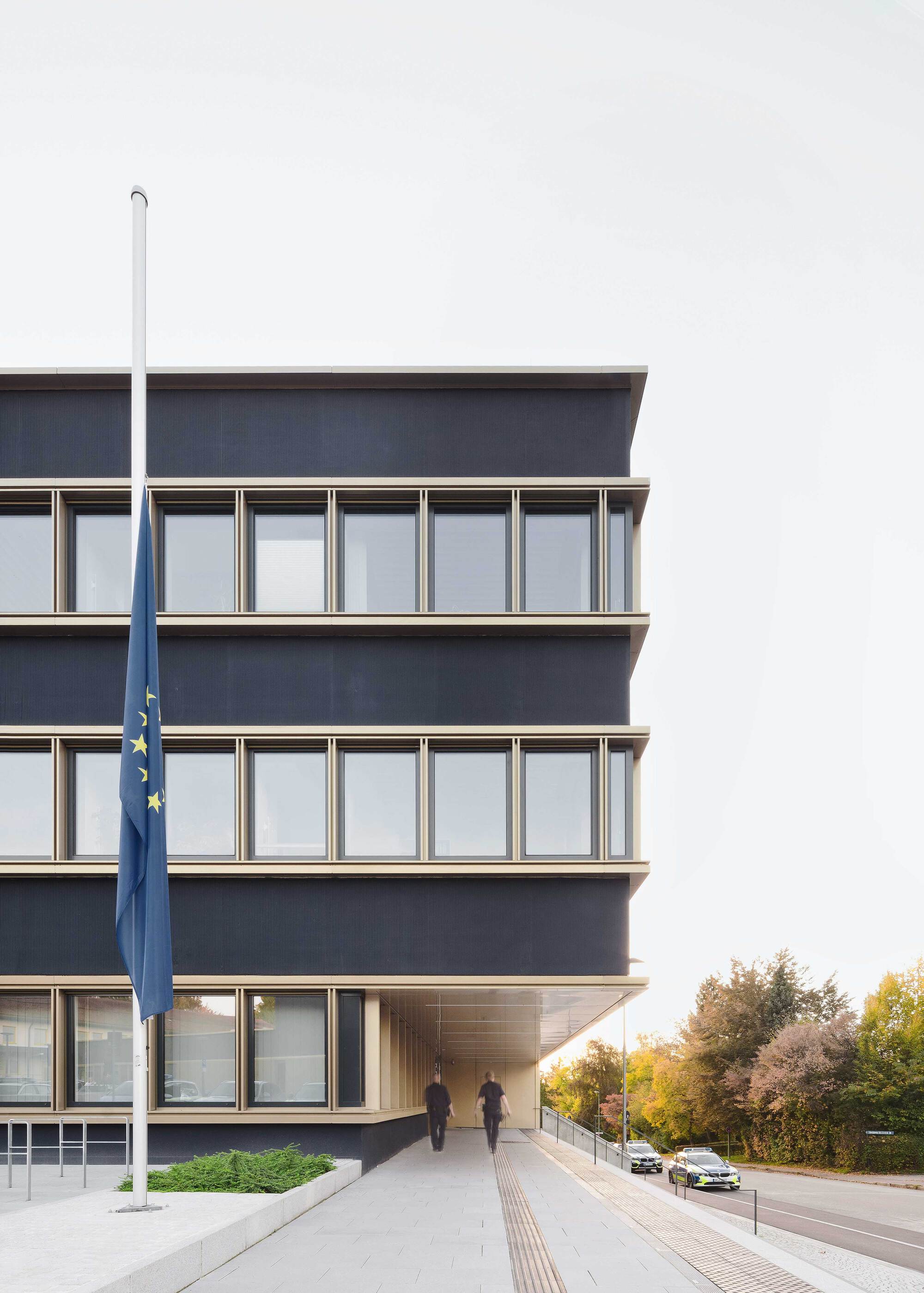 Gallery of Bavarian State Police in Passau / wulf architekten - 3