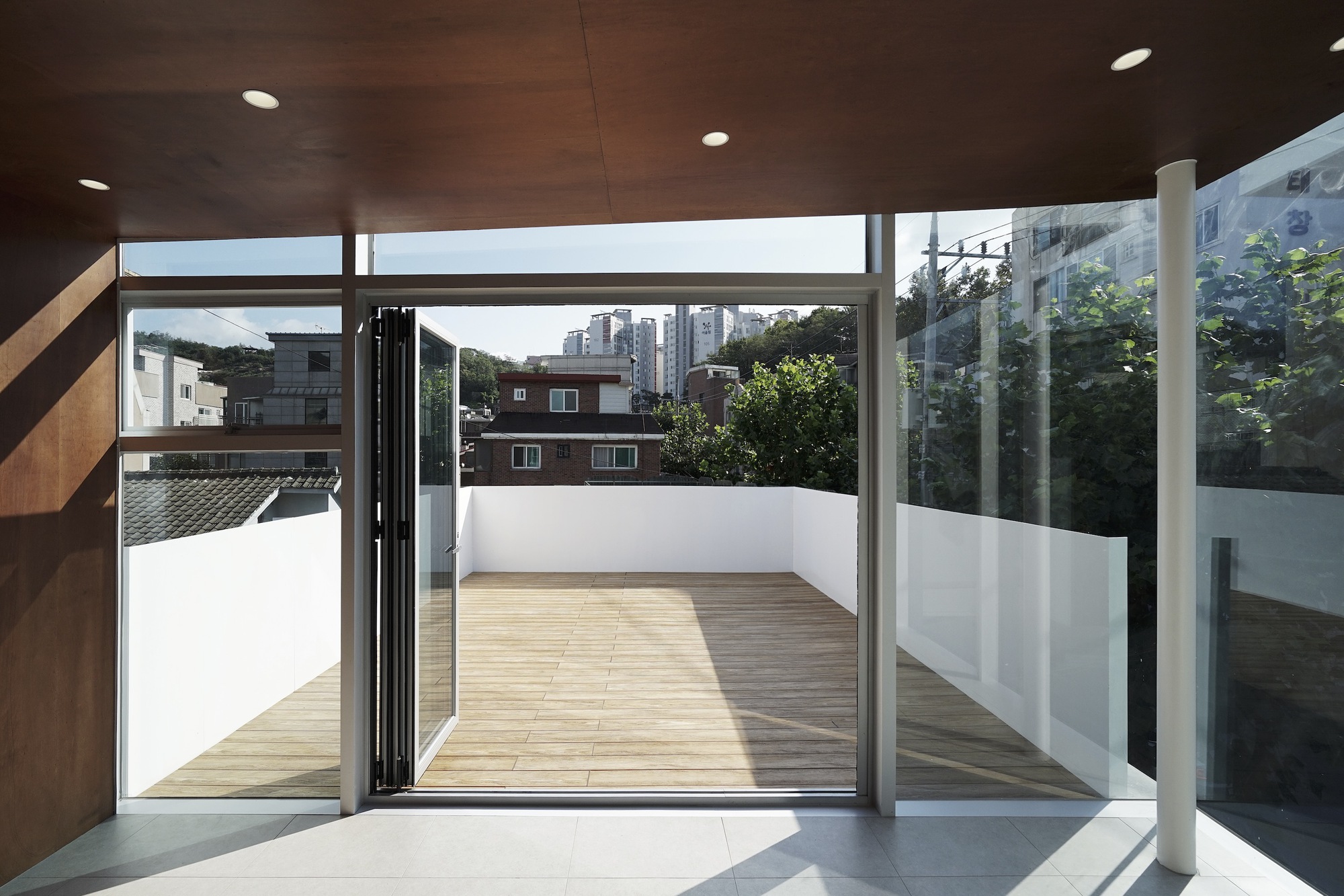 Gallery of JYA Home / JYA-RCHITECTS - 3