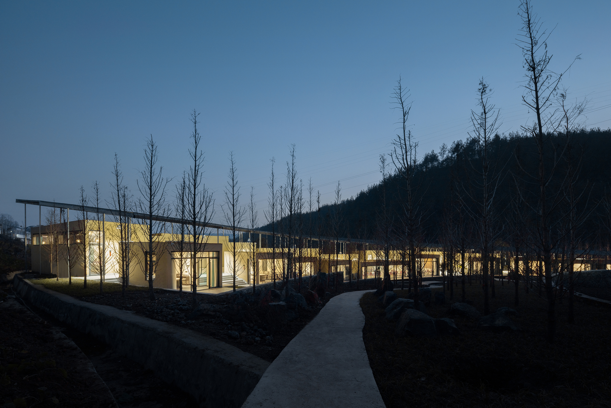 Gallery of Wufu Shanshui Dragon Family Banquet Restaurant / Describing ...