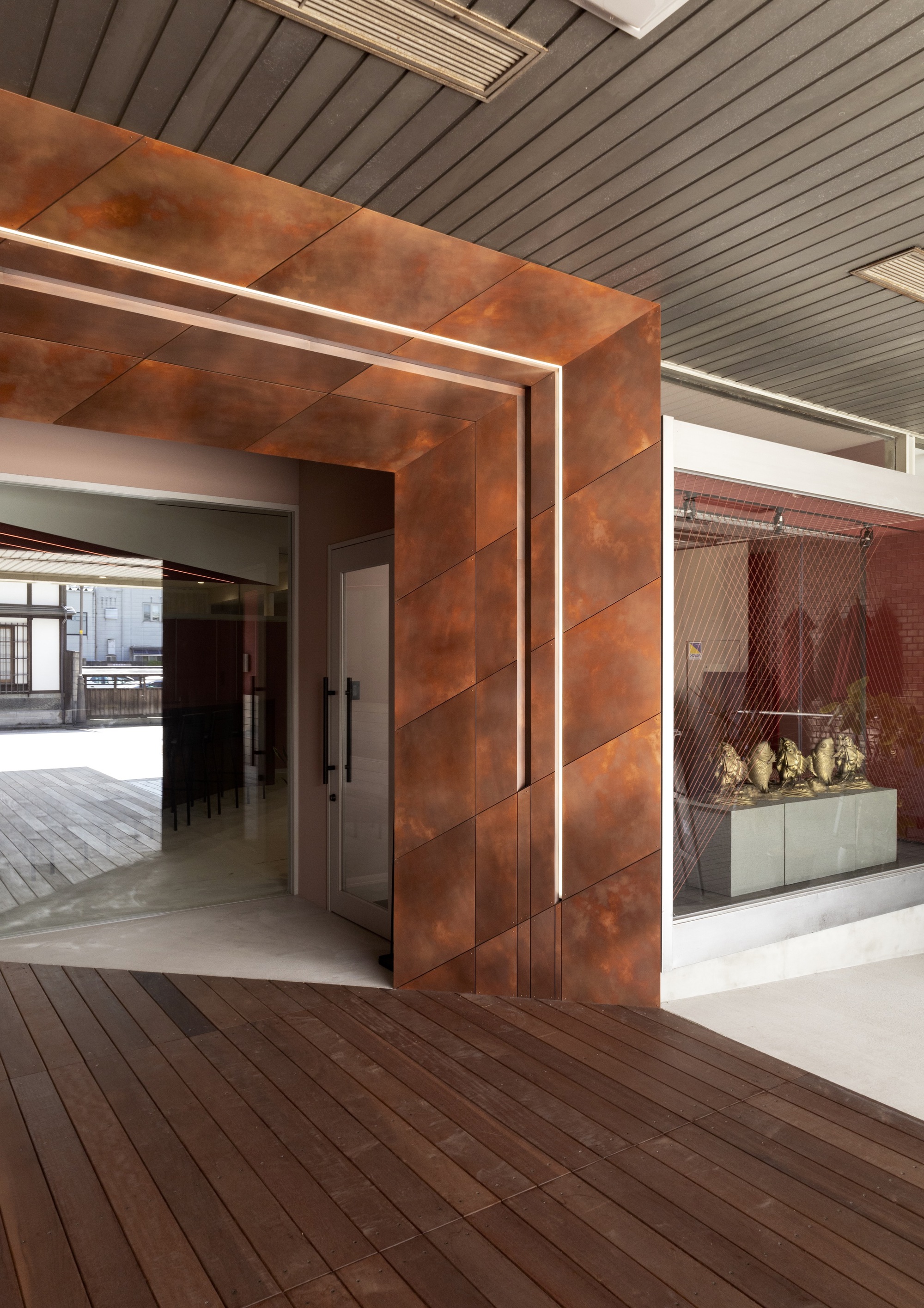 Gallery of Renovation of 1970 Nissen Building / HAJIME YOSHIDA ...