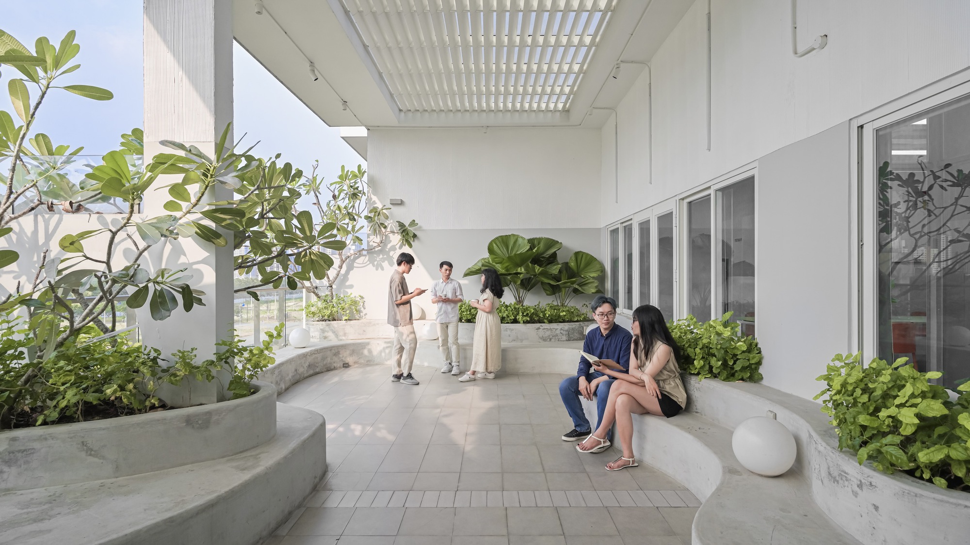 Gallery of Inspire Hub Hybrid Office / DQV Architects - 22