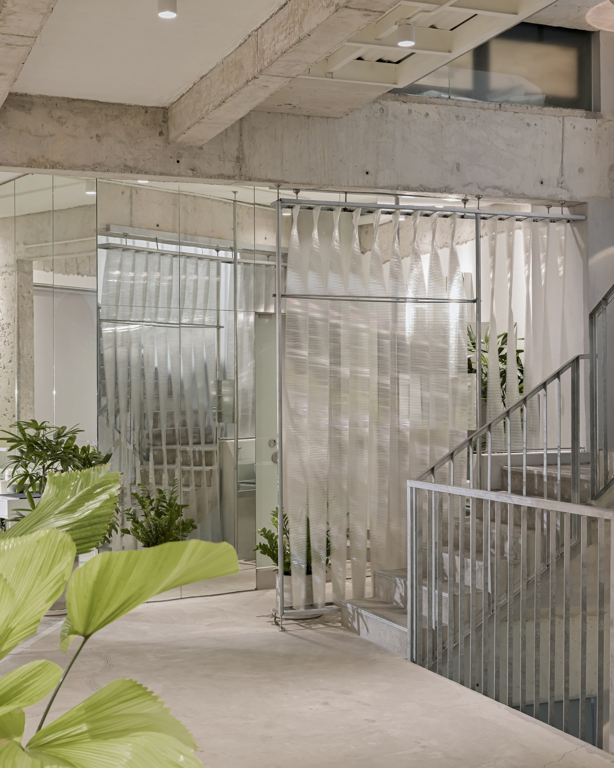 Gallery of Inspire Hub Hybrid Office / DQV Architects - 24