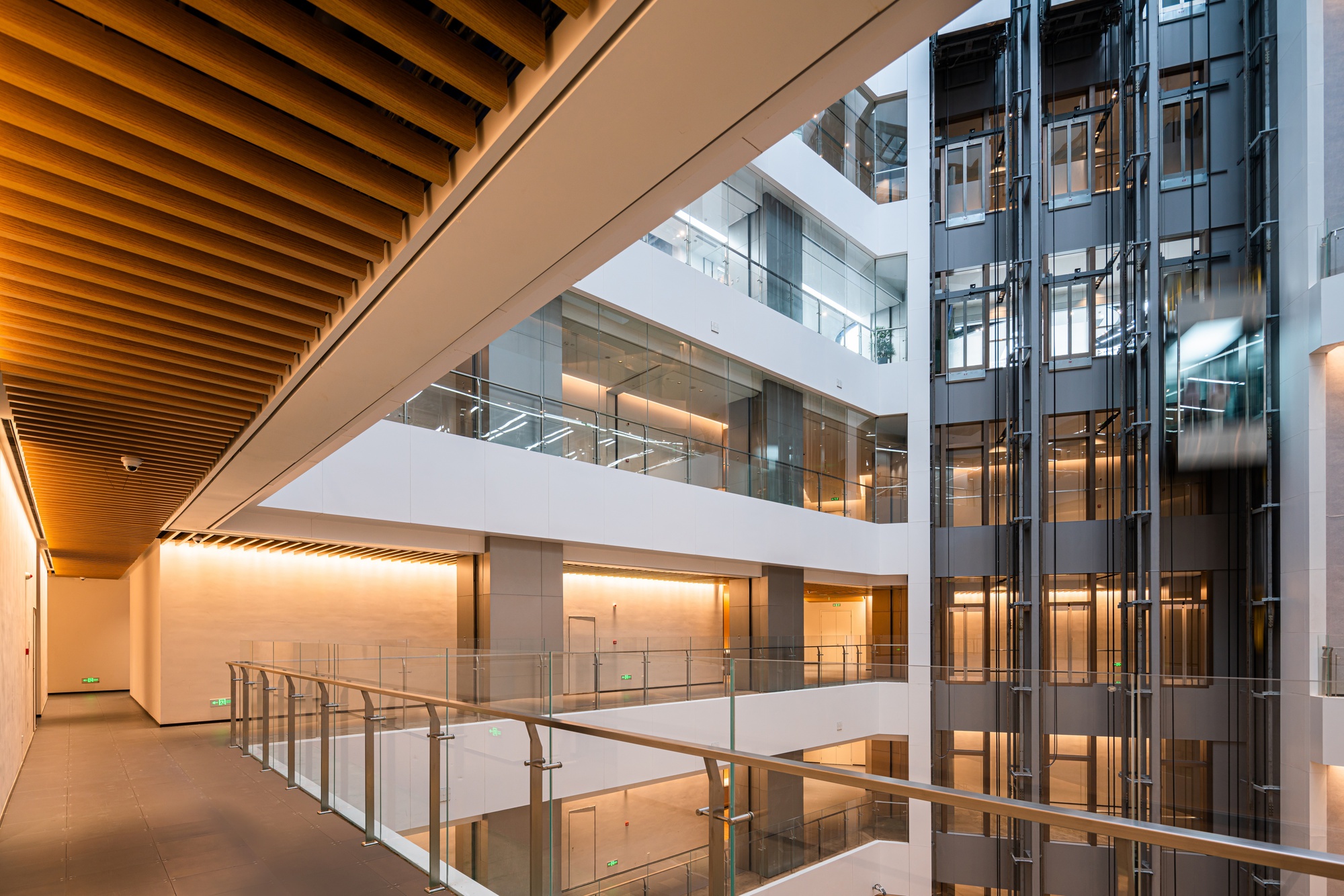 Gallery of Upgrading and Renovation of Dinghao Electronics Building ...