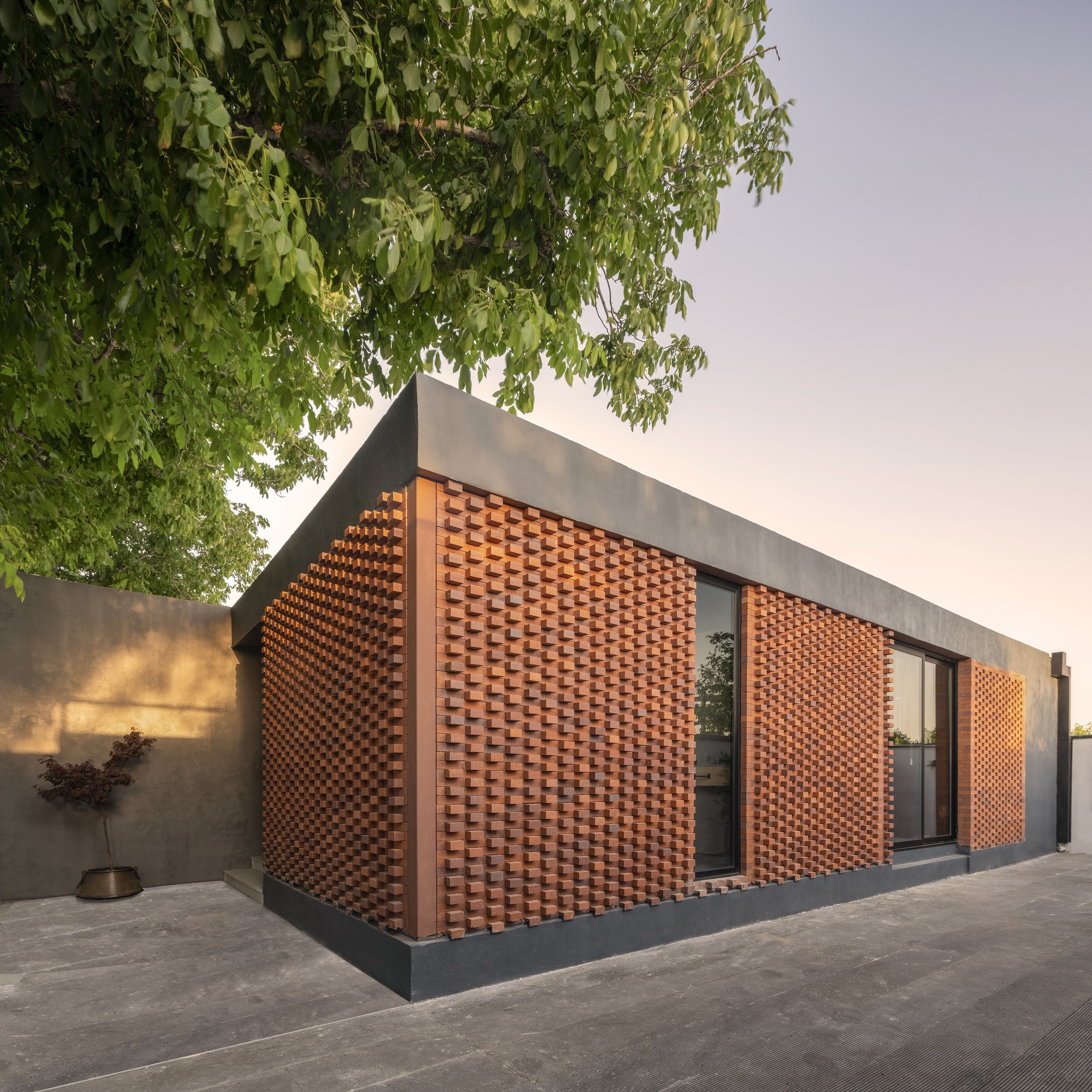 Galería de Villa Corner / Arash Madani Design House - 5