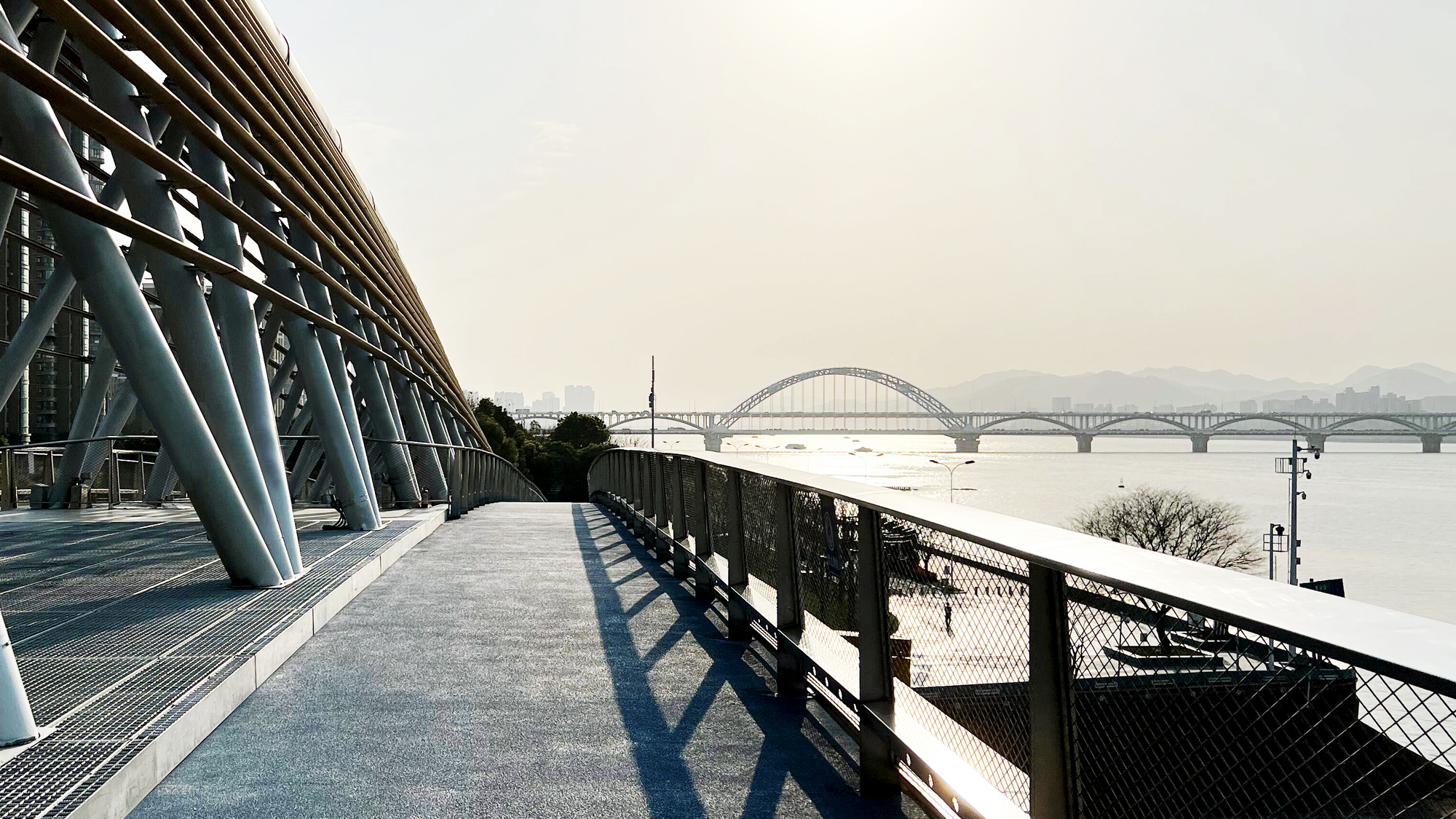 Gallery of Hangzhou Riverfront Public Space -the Silk Bridge / TJAD ...