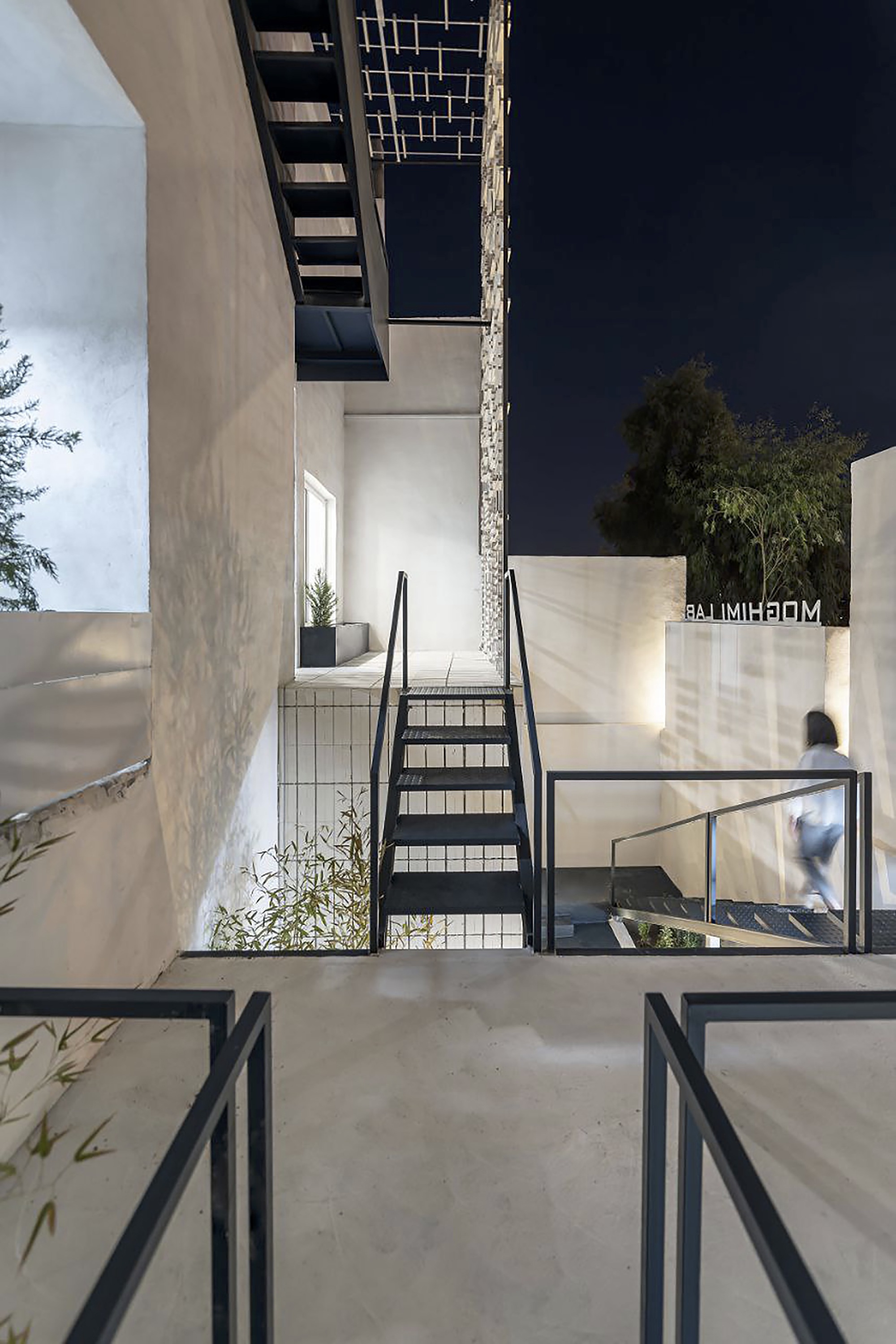 Gallery of Urban Discourse Machine, Dr.Moghimi's Laboratory / Darkefaza ...