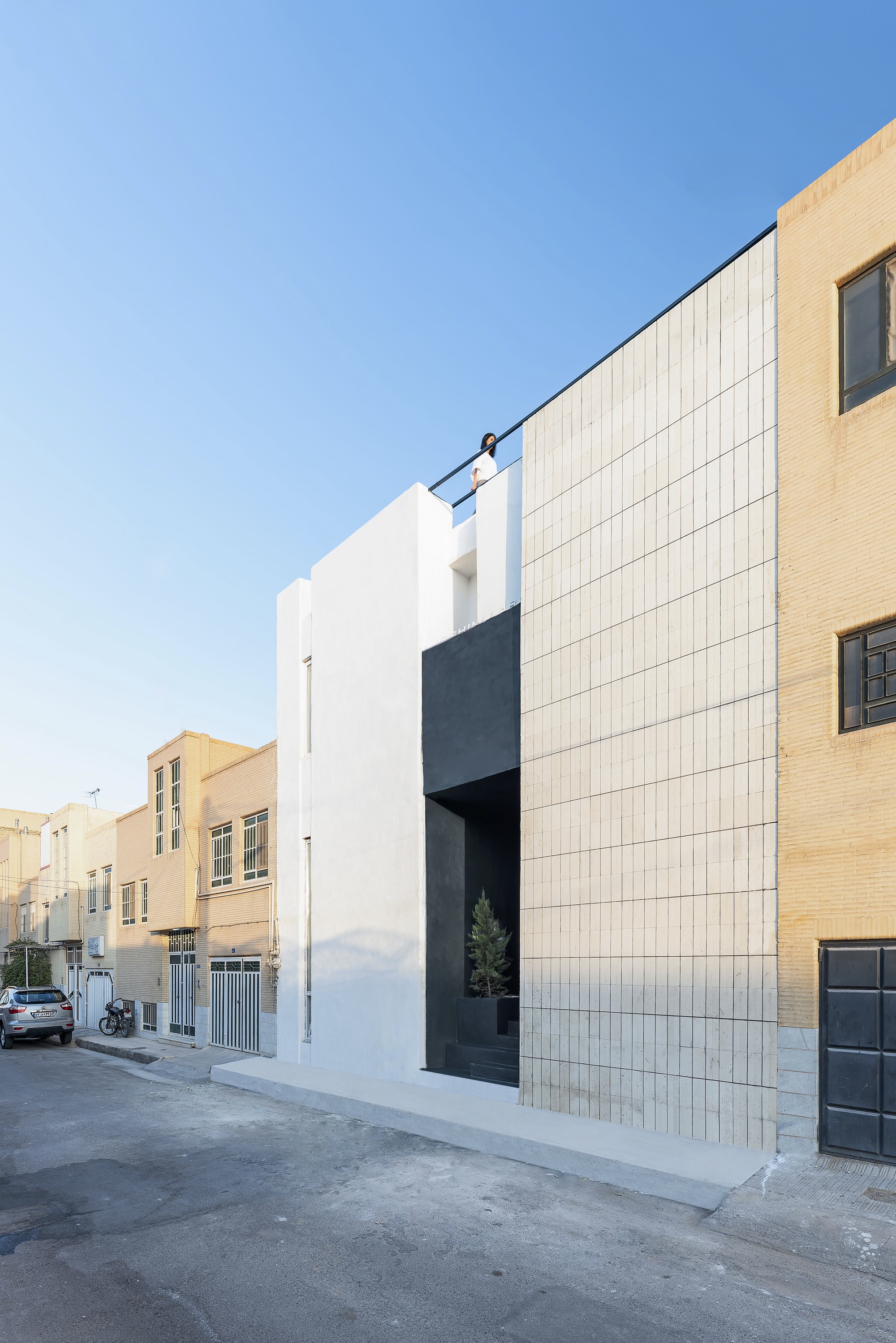 Gallery of Urban Discourse Machine, Dr.Moghimi's Laboratory / Darkefaza ...