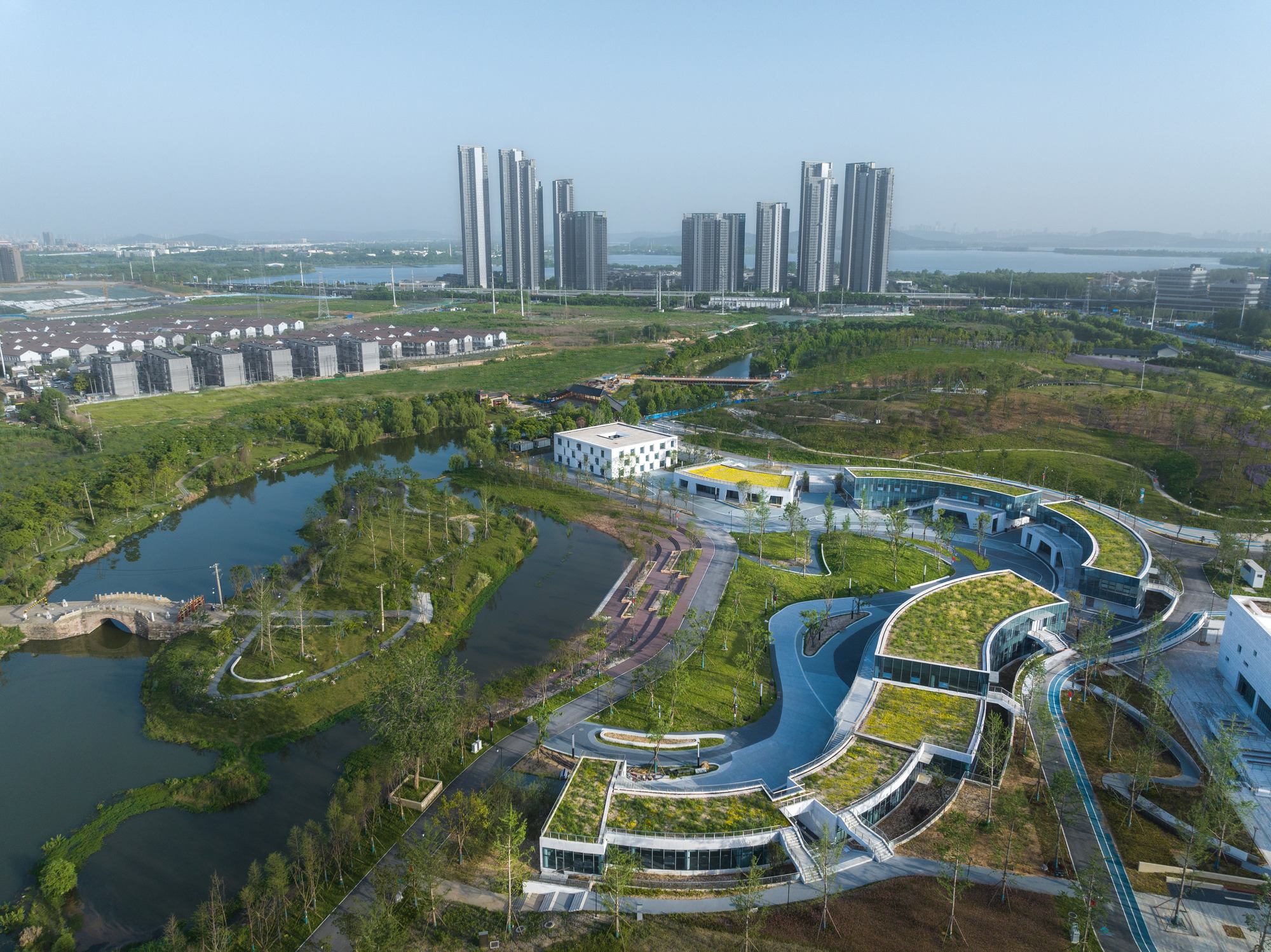 Gallery of Wuhan Sponge Park Research + Visitor Center / UAO Design - 10
