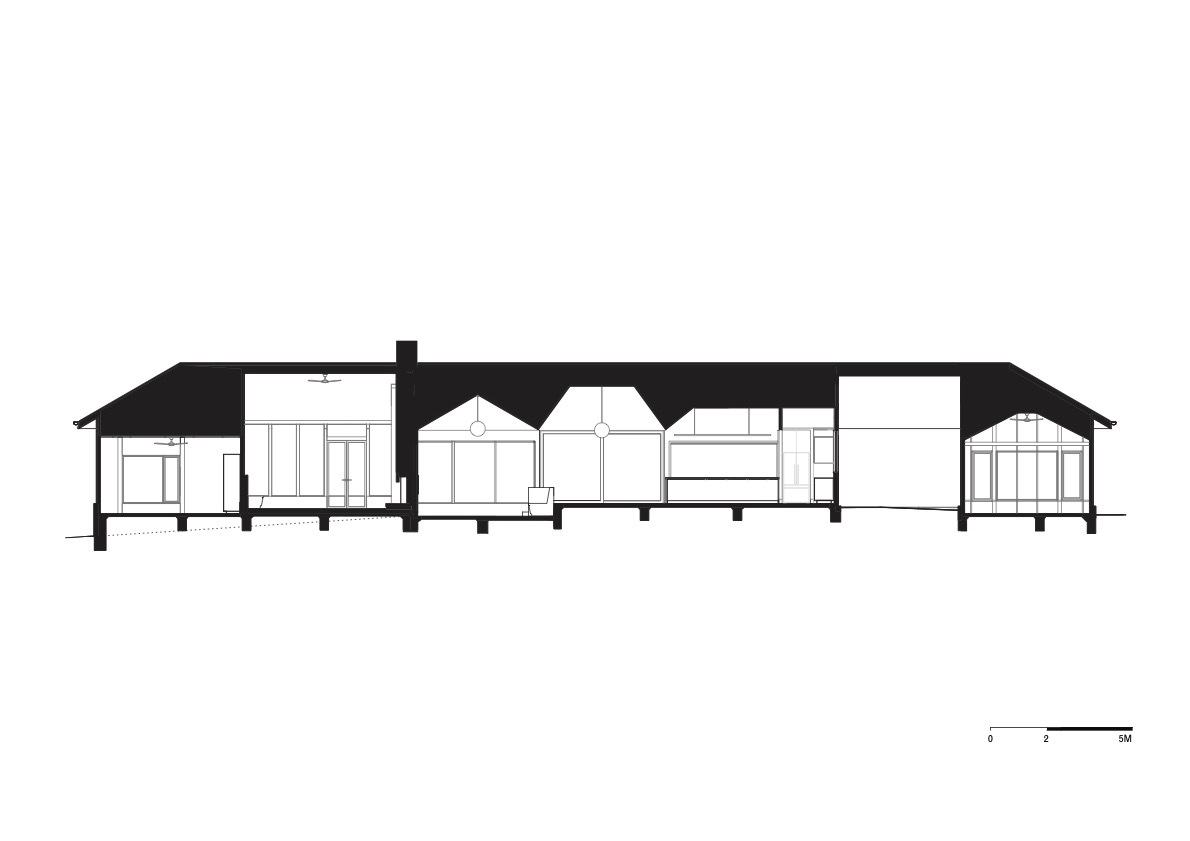 Gallery of House in the Dry / MRTN Architects - 20