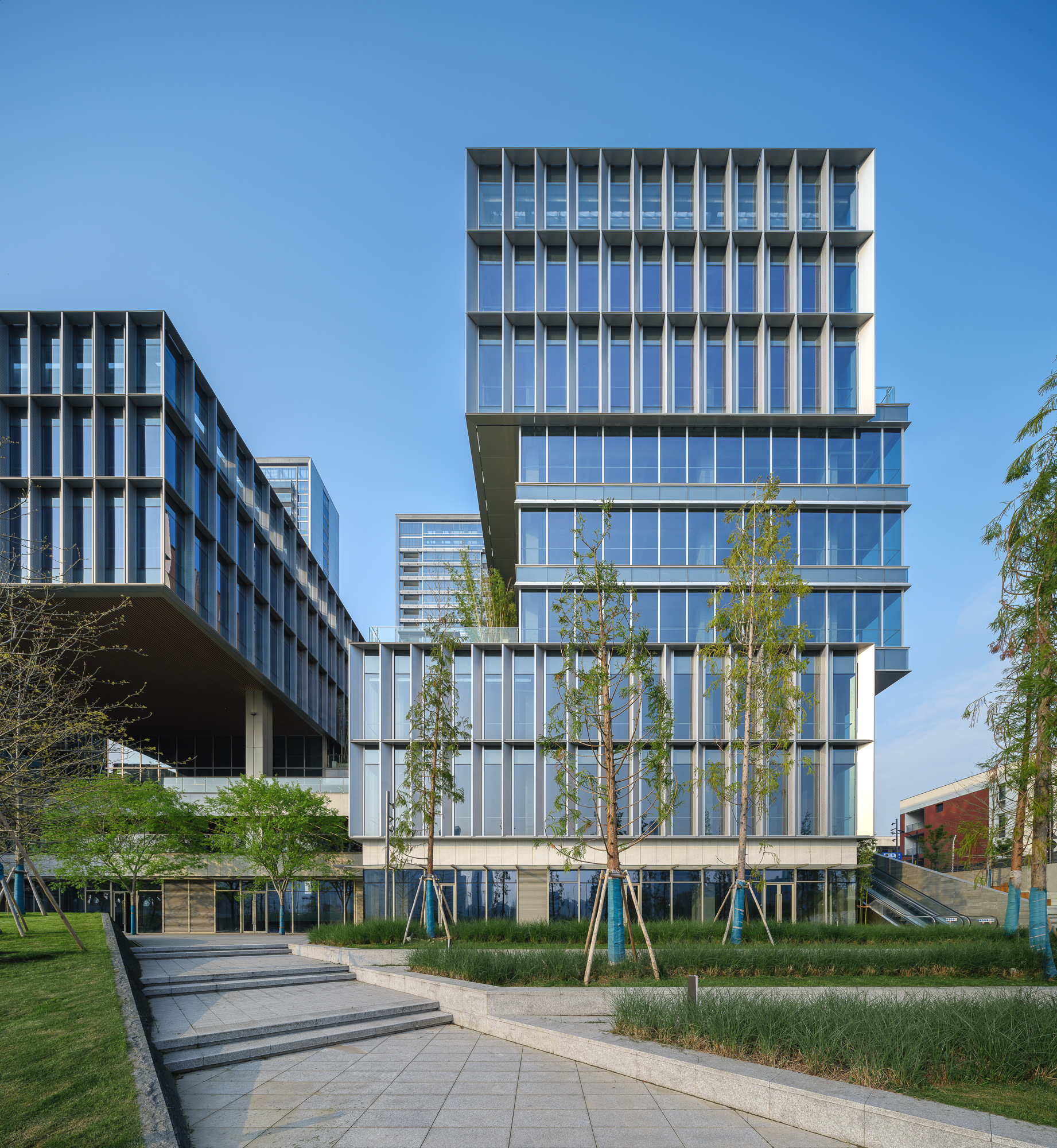 画廊 杭州亚运会亚运村万科日耀之城滨水商业 / HKS Architects - 20