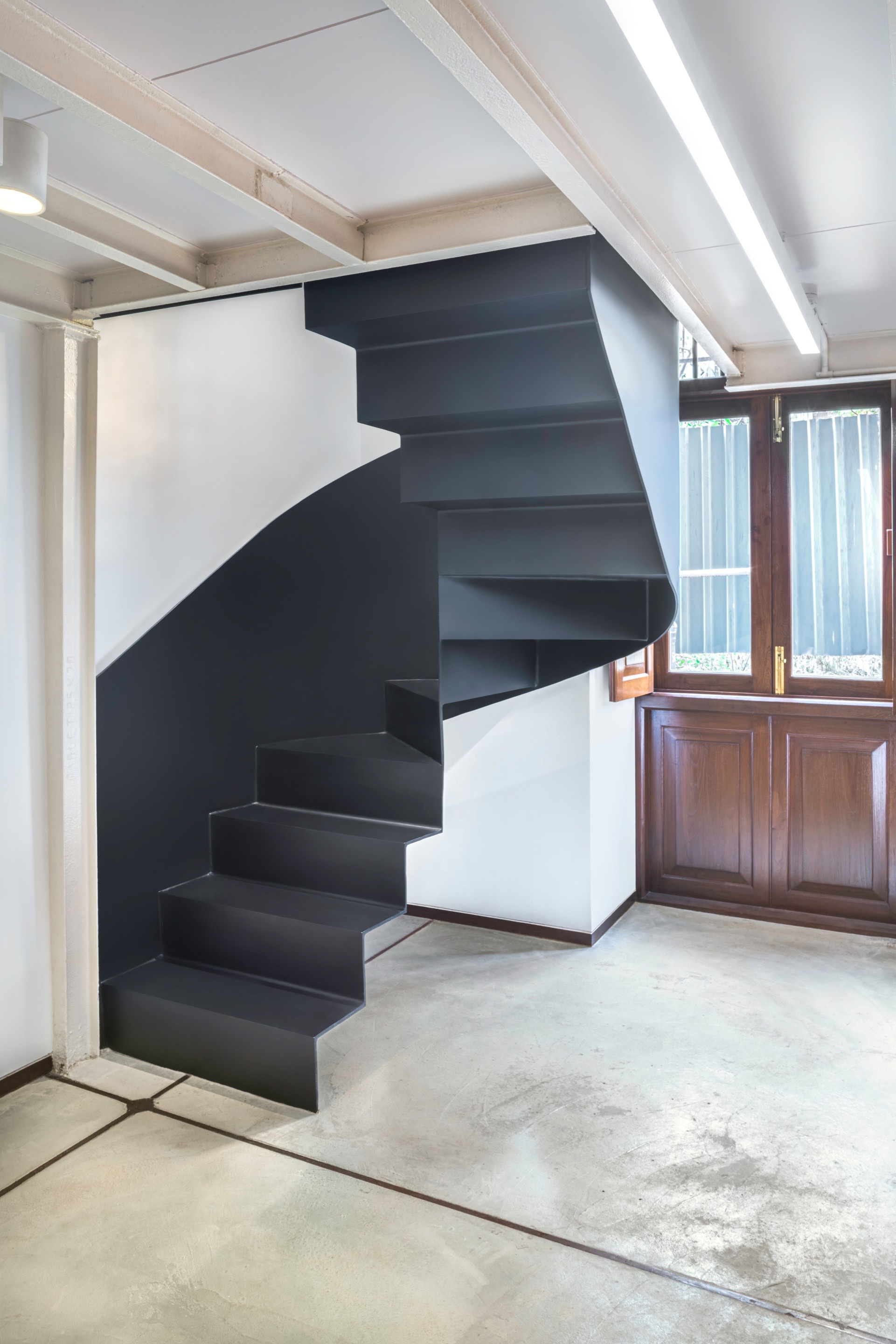 Gallery of Tarq Gallery / SquareWorks - 5