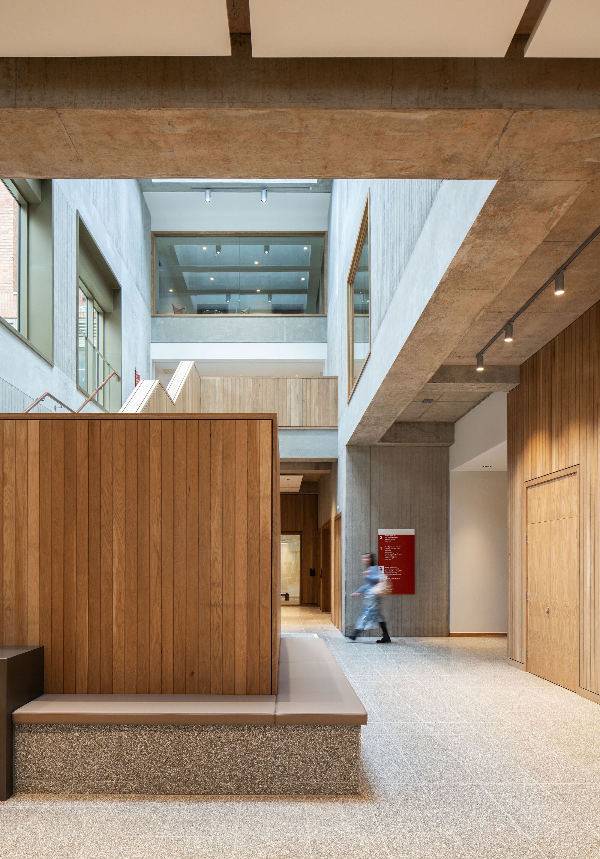 Gallery of Queen’s Business School / TODD Architects - 9
