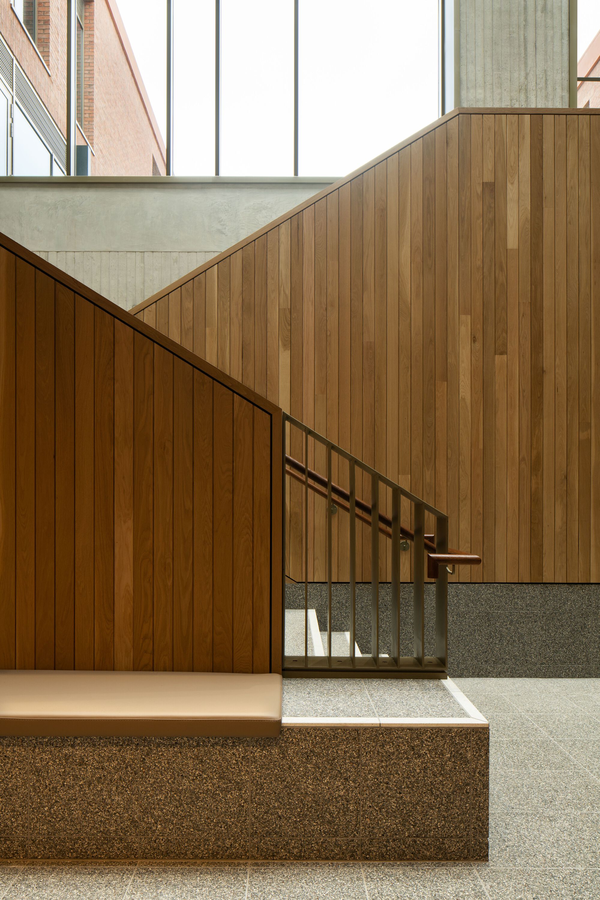 Gallery of Queen’s Business School / TODD Architects - 18