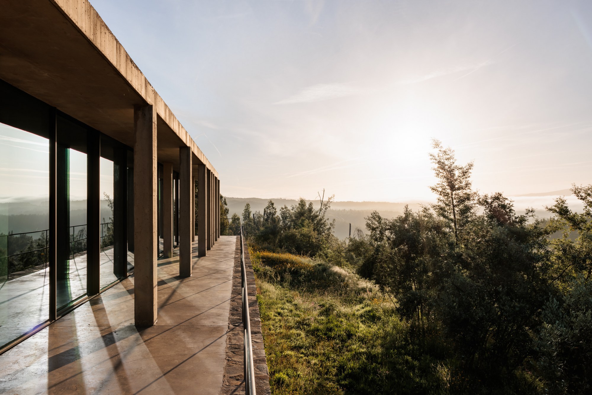 Gallery of Hypostyle House / Miguel Marcelino - 12