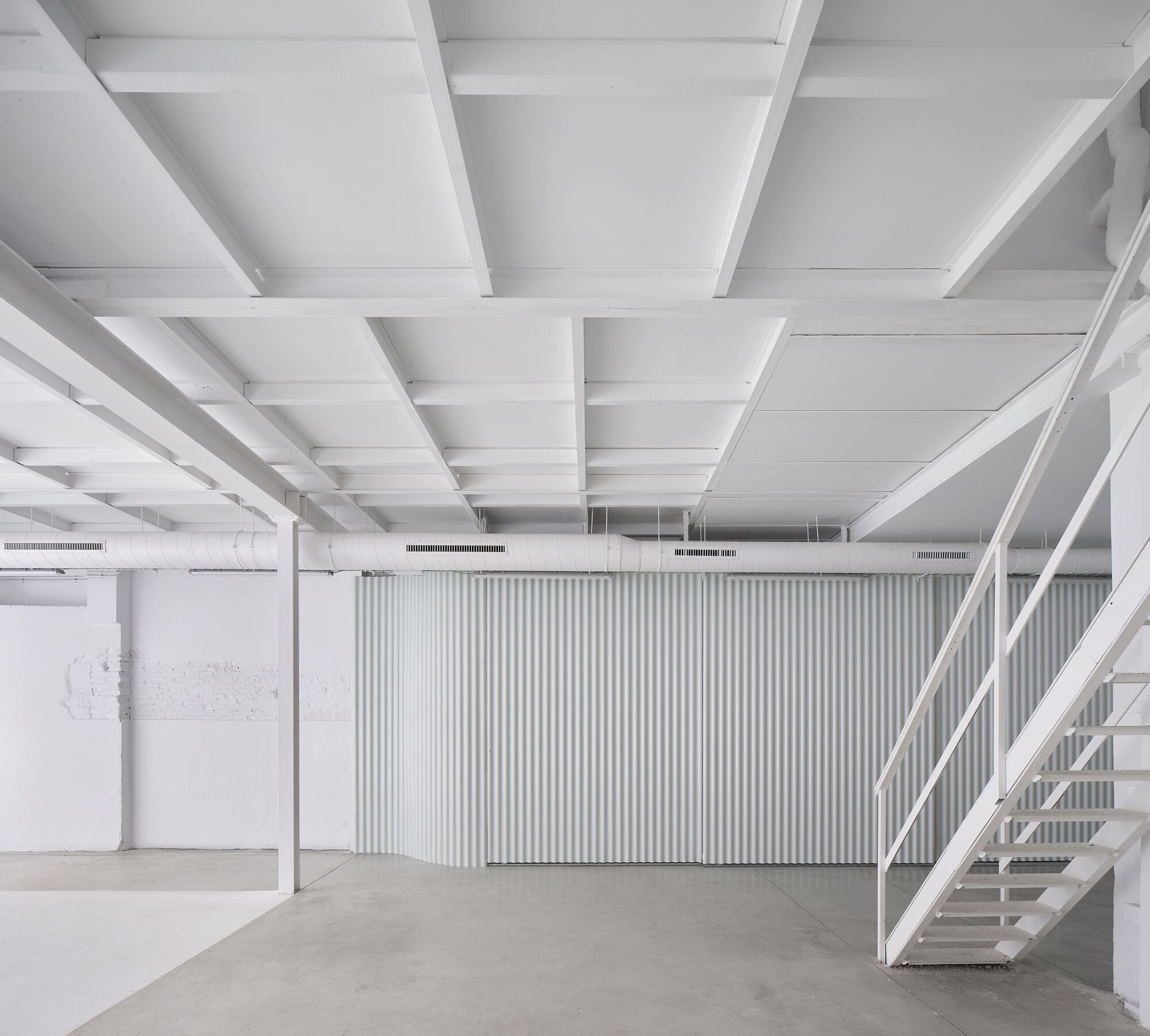 Gallery of Wannabe Photography Studio / Manu Pages Taller d ...