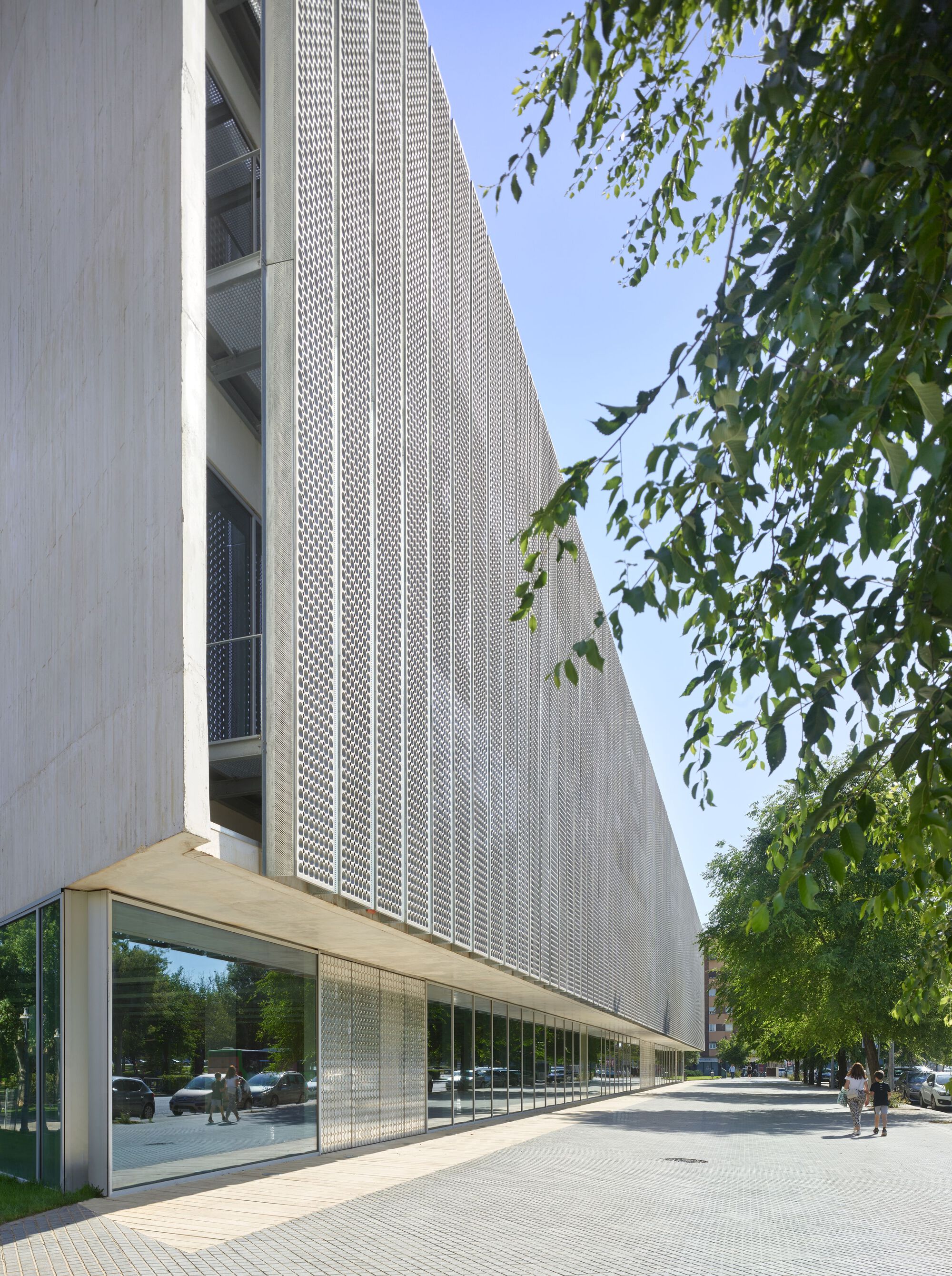 Gallery of Córdoba Public Library / Paredes Pedrosa Arquitectos - 3