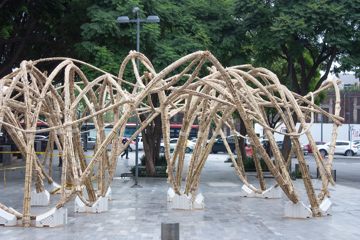 Galería de Conoce las instalaciones efímeras construidas para los pabellones Mextrópoli 2023 - 17