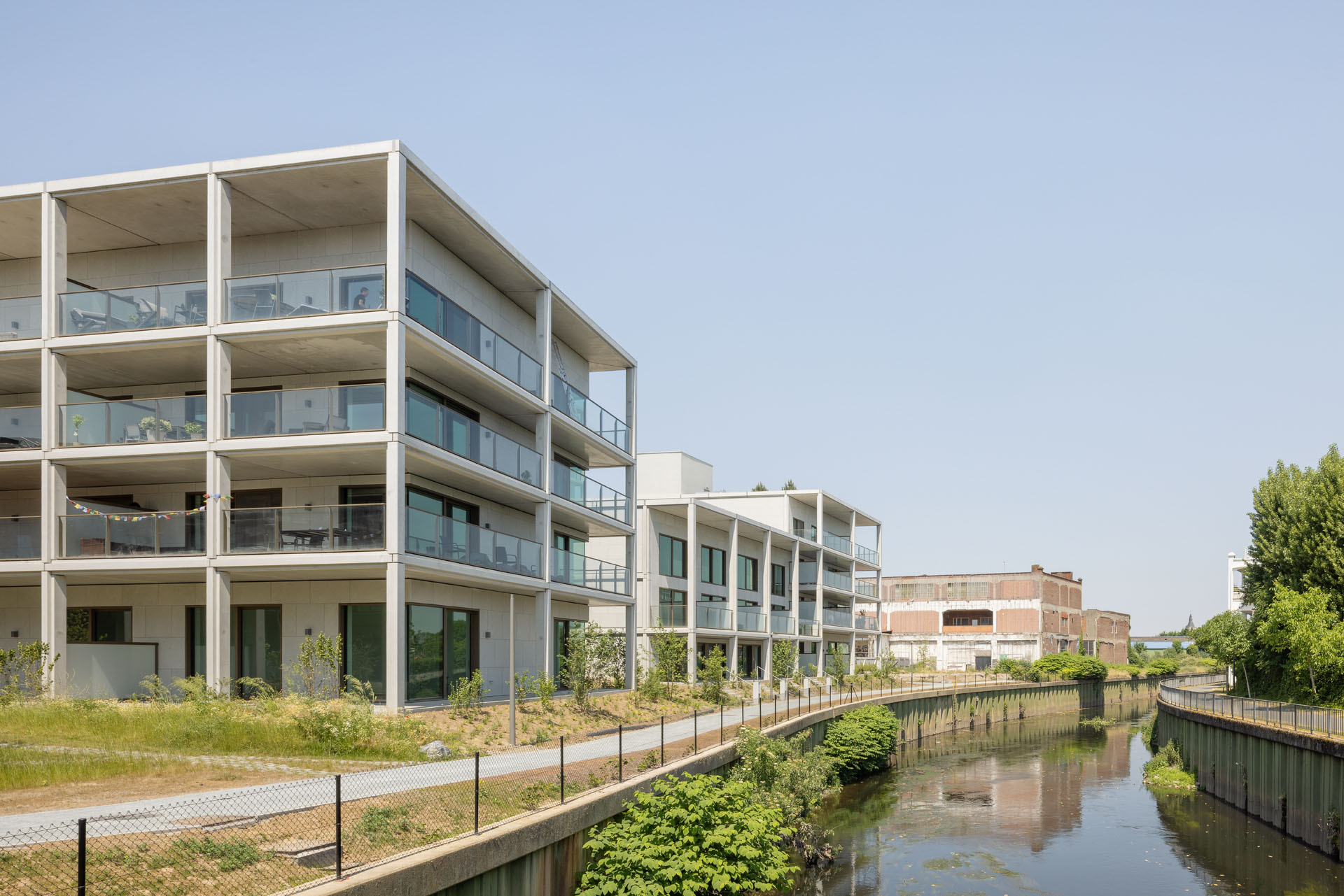 Gallery of Waterzicht Apartments / Atelier Kempe Thill + BUUR + urban ...