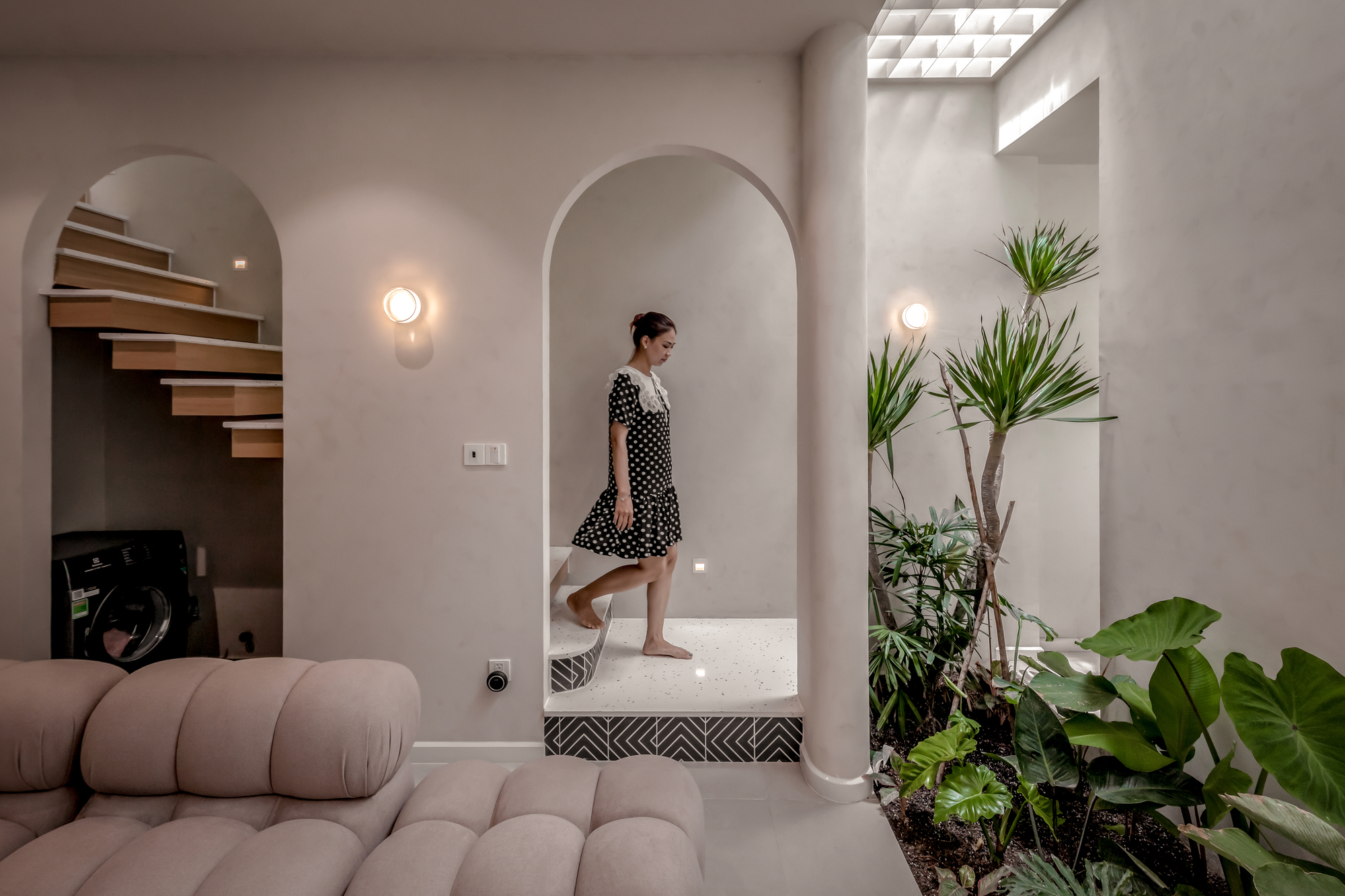 Gallery of Nhà Voi 7 Gardens House / DA VÀNG studio - 5