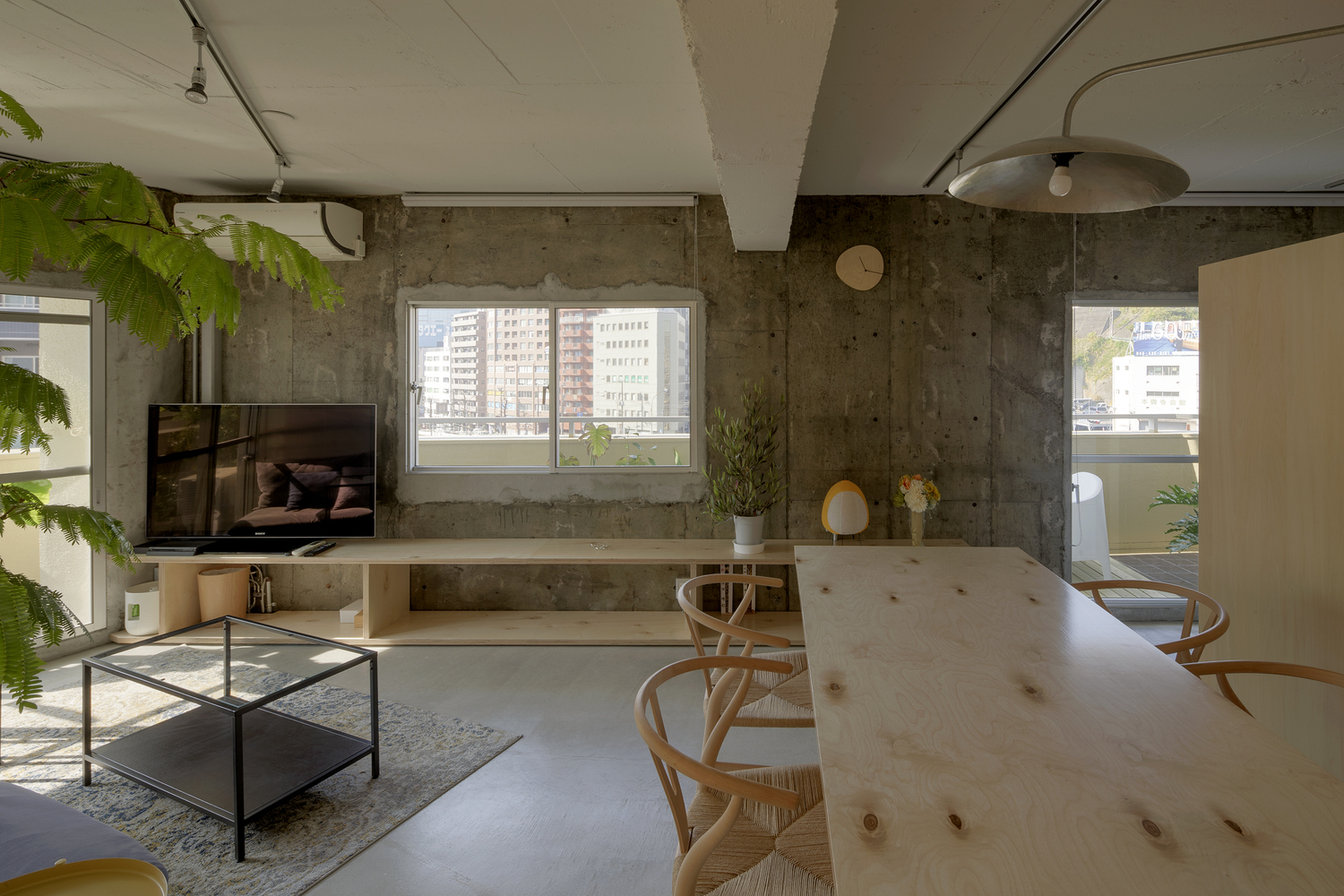 Gallery of Neutrals in Interior Design: 30 Homes with an Understated ...