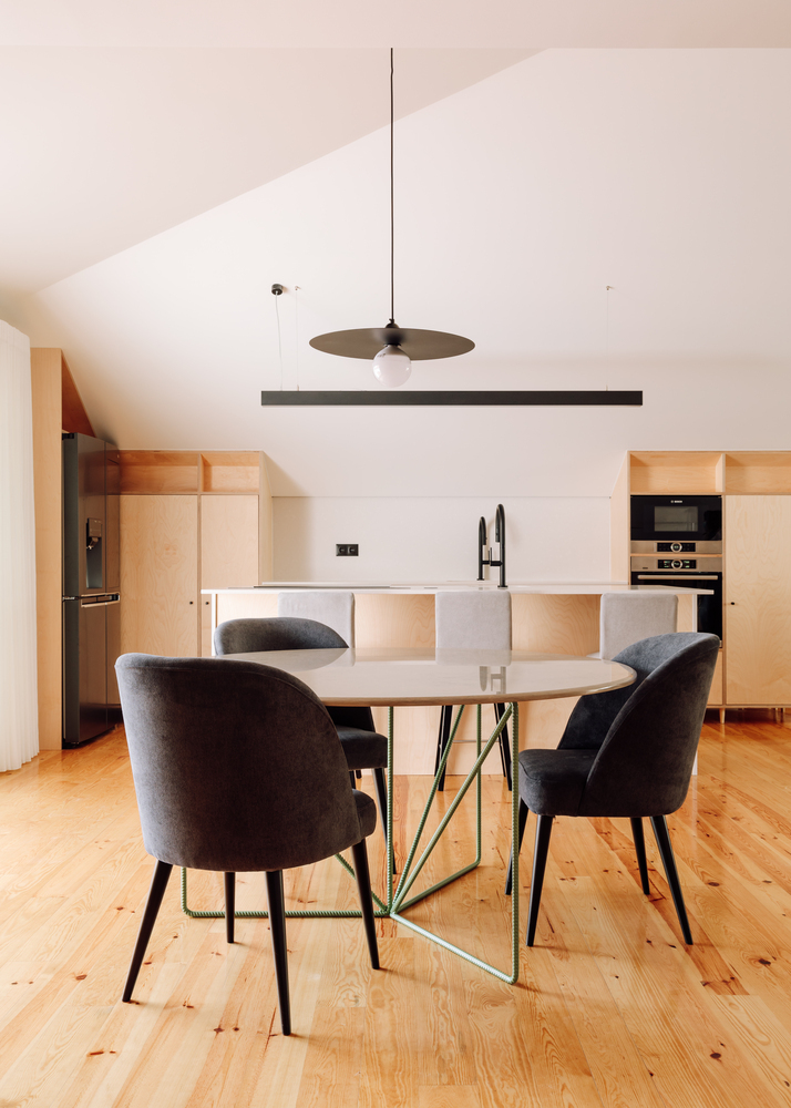 Gallery of Neutrals in Interior Design: 30 Homes with an Understated ...