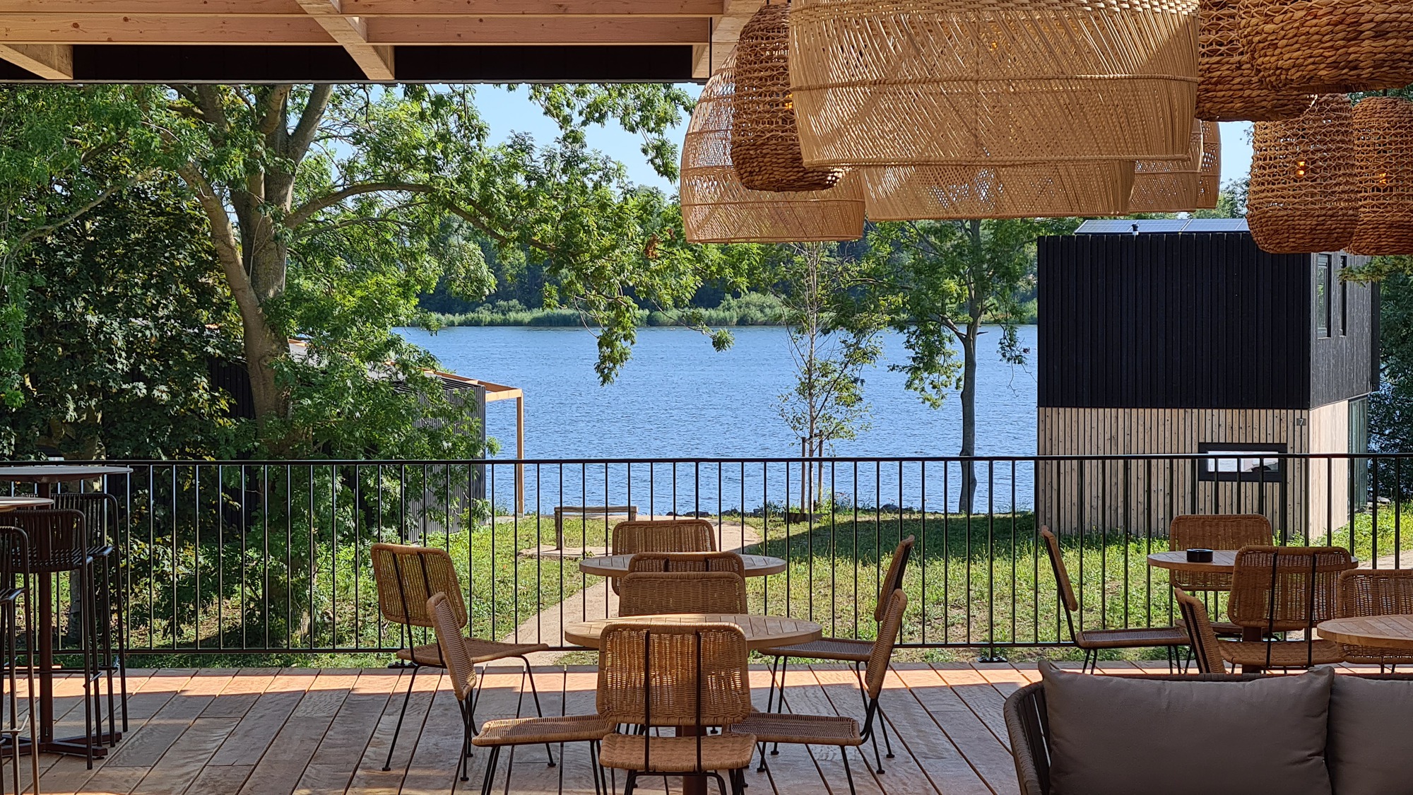 Gallery of MFA Lakeside Building Brielle / 2by4-architects - 11