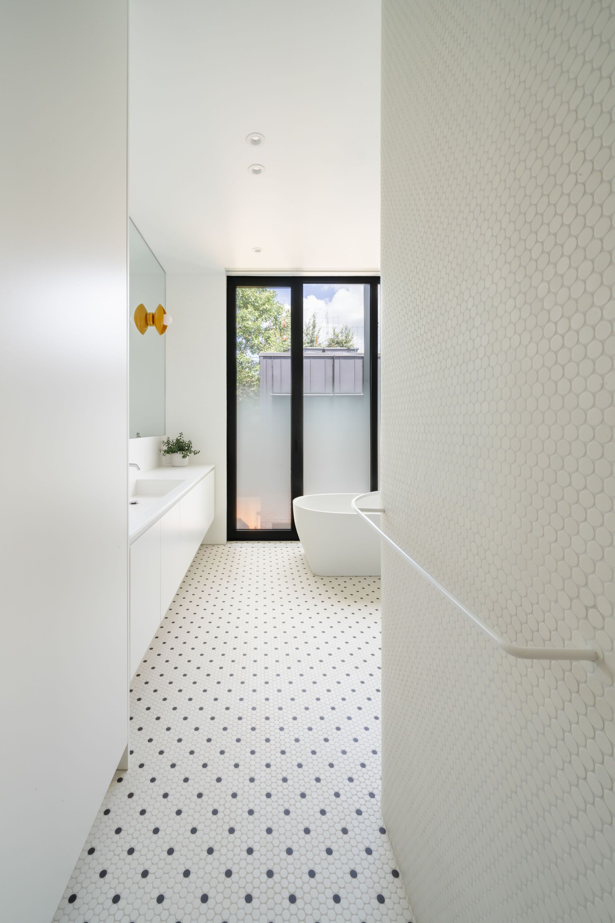 Gallery of Light Box House / NatureHumaine - 21