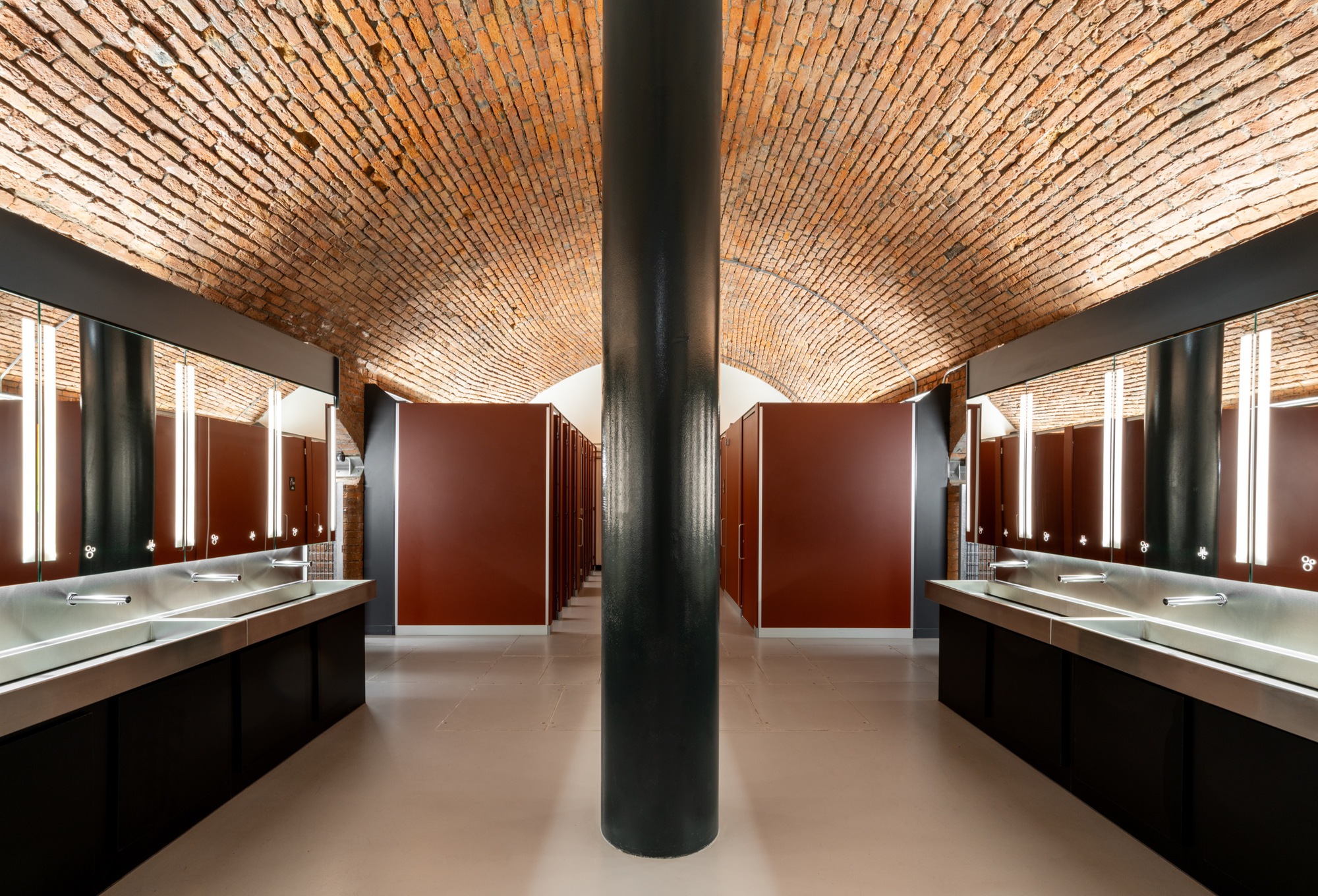 Gallery of Factory International Aviva Studios / OMA - 24