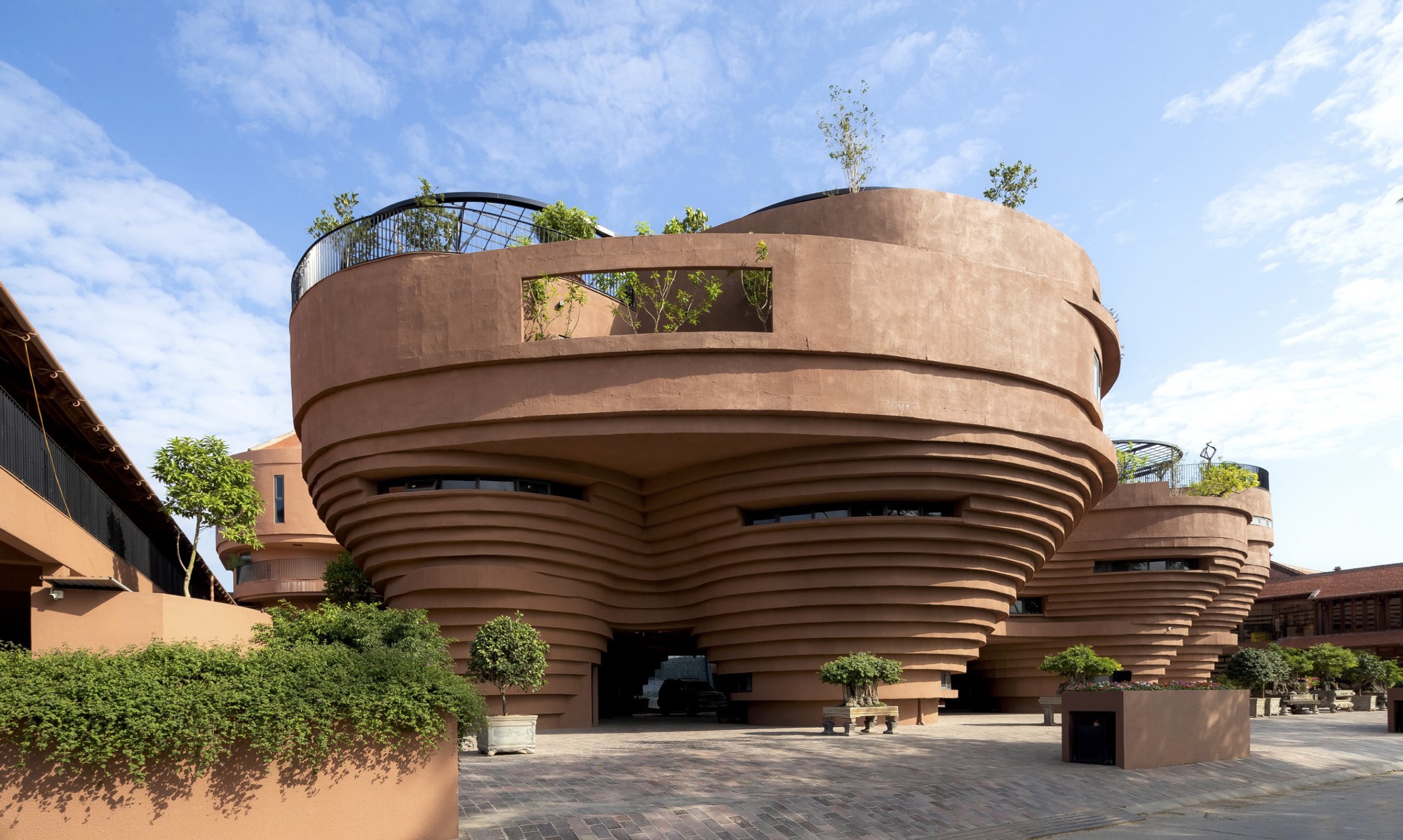 Gallery of Bat Trang Ceramic Community House / 1+1>2 Architects - 2