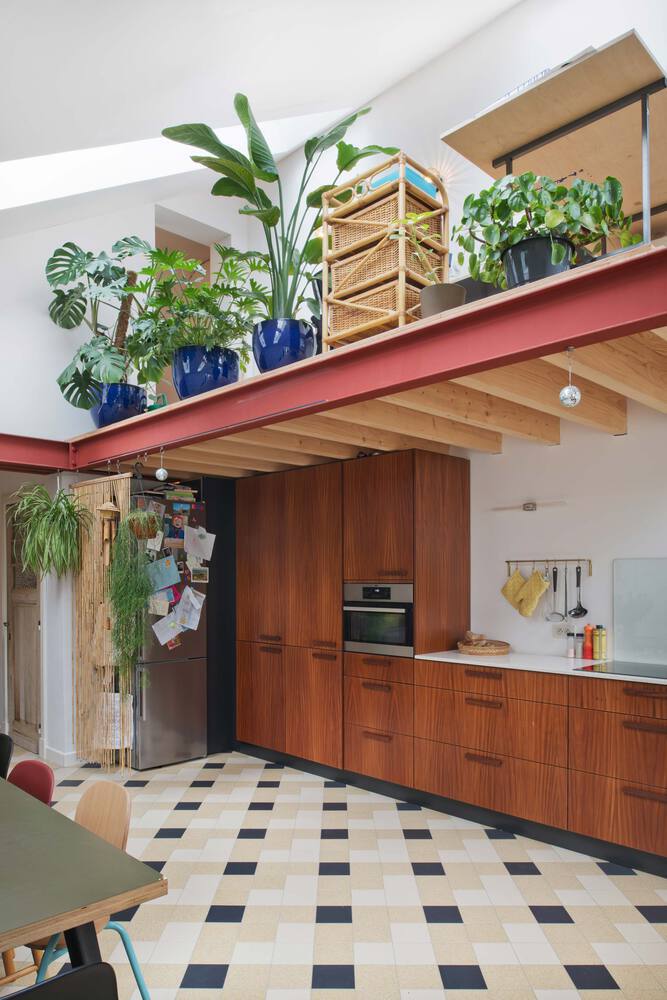 Gallery of How to Make the Most of Double-Height Ceilings in ...