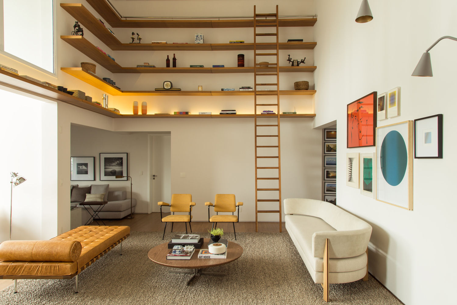 Gallery of How to Make the Most of Double-Height Ceilings in ...