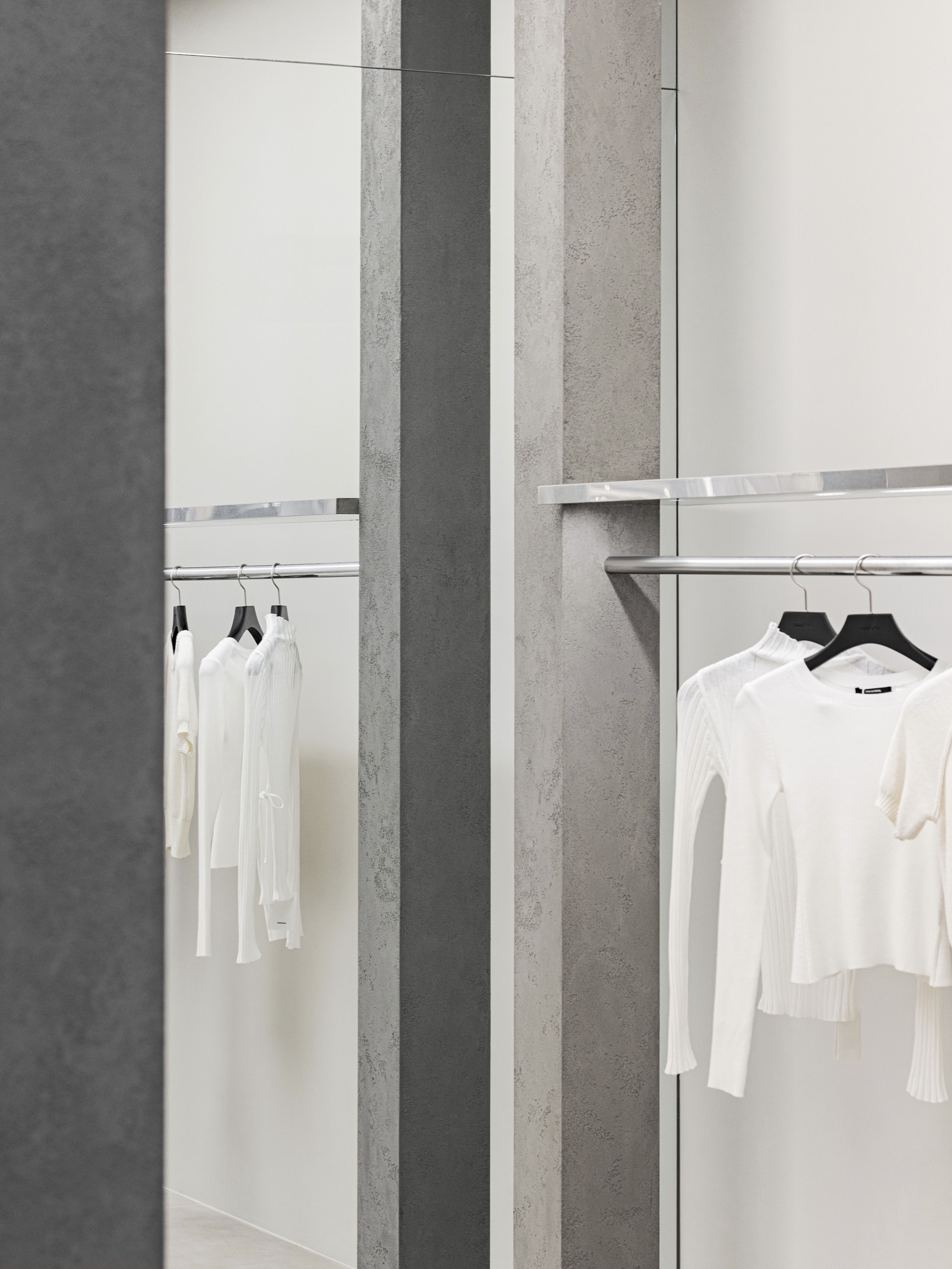 Gallery of diagonal Store / oftn studio - 14