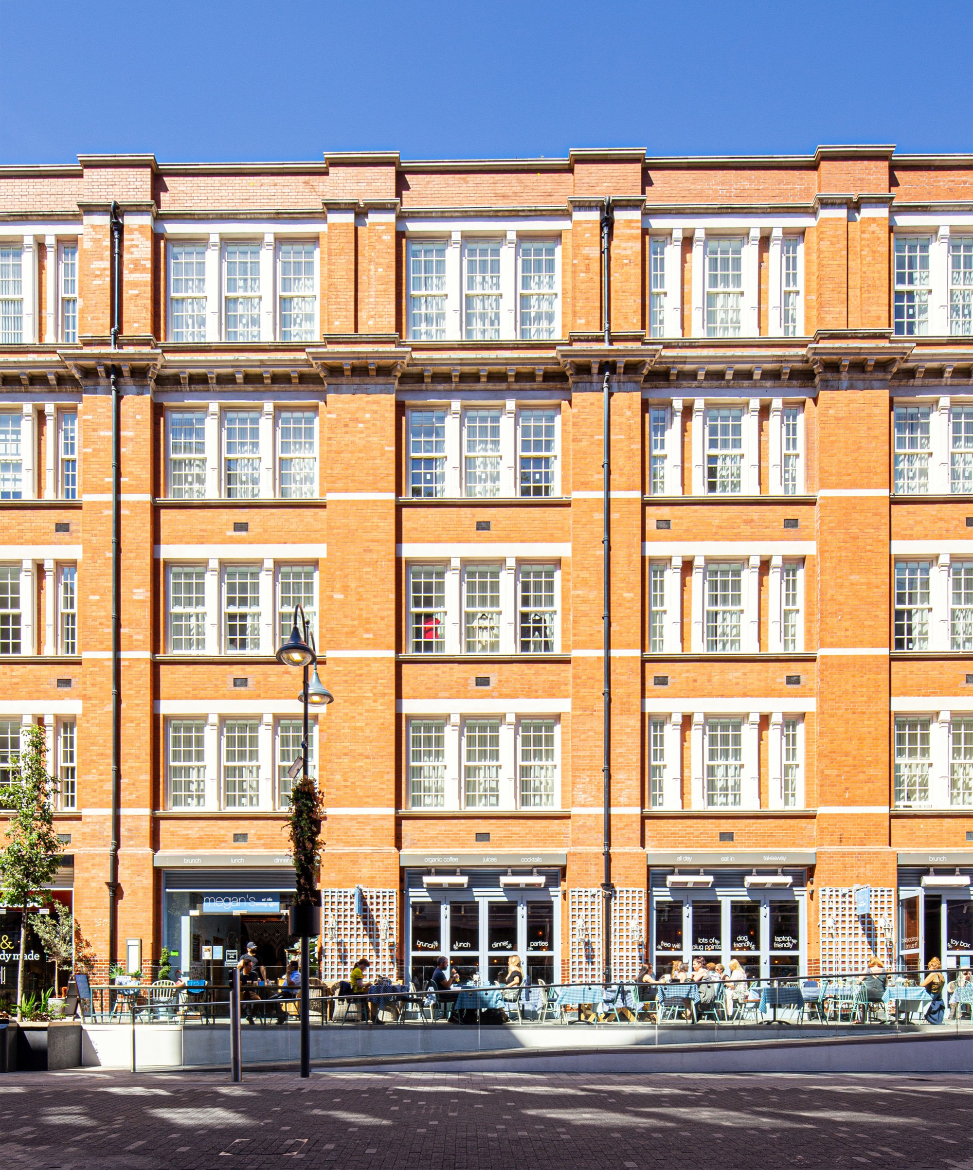 Gallery of Islington Square / CZWG Architects - 12