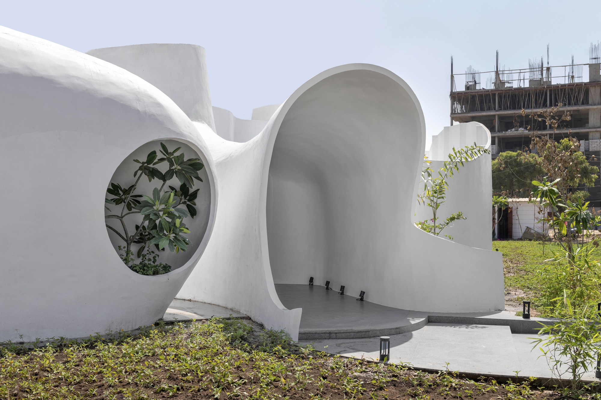 Gallery of PRAVAAH Workplace / The Grid Architects - 3