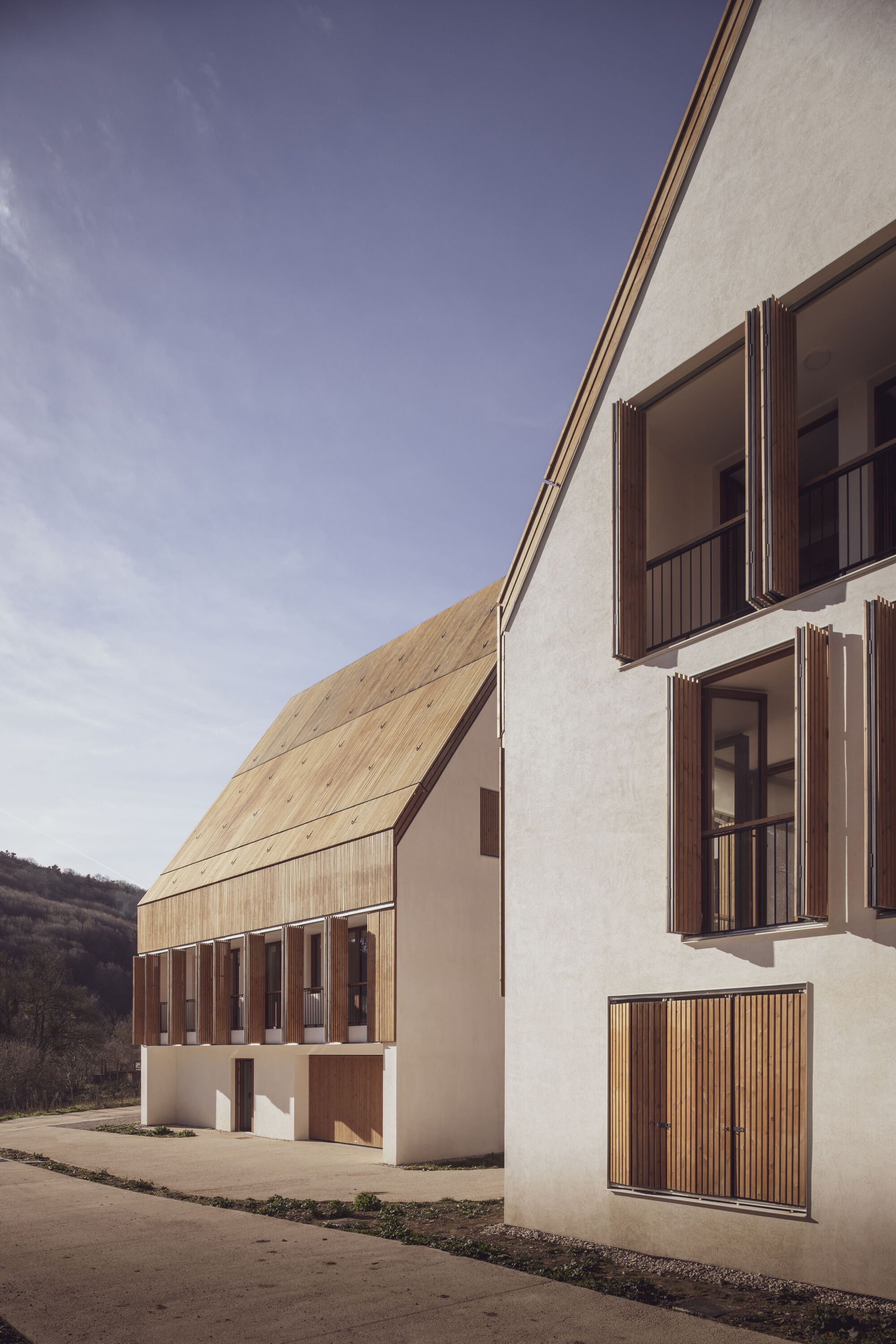 Gallery of Housing in Garralda / Nazareth Gutierrez Franco + Rodrigo ...