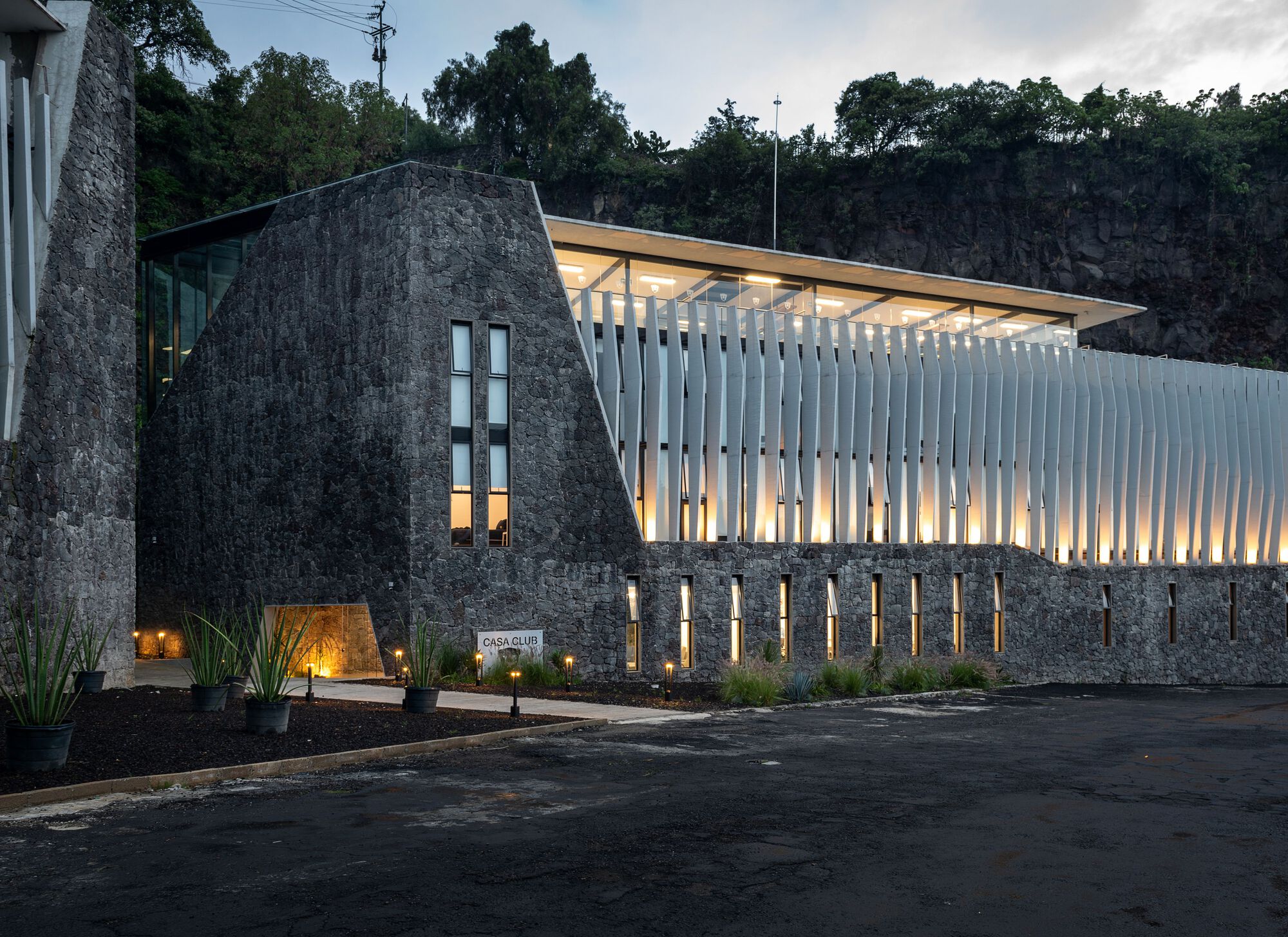 Galería de Casa Club Pumas / DF Arquitectos - 14