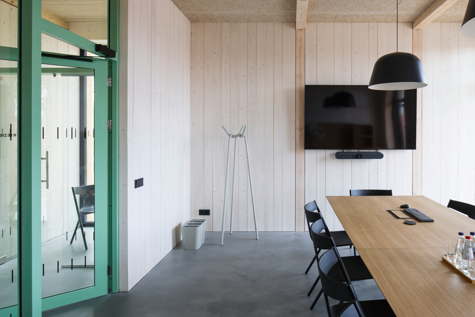Gallery of AVOTI Timber Office Building in Lizums / MADE arhitekti - 26