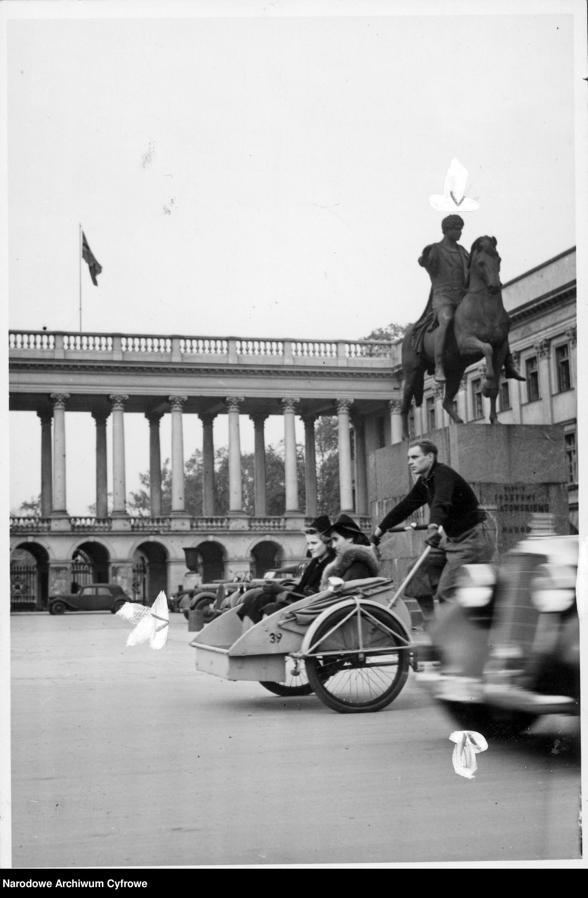 Gallery of WXCA Wins Competition for the Reconstruction of Warsaw's ...