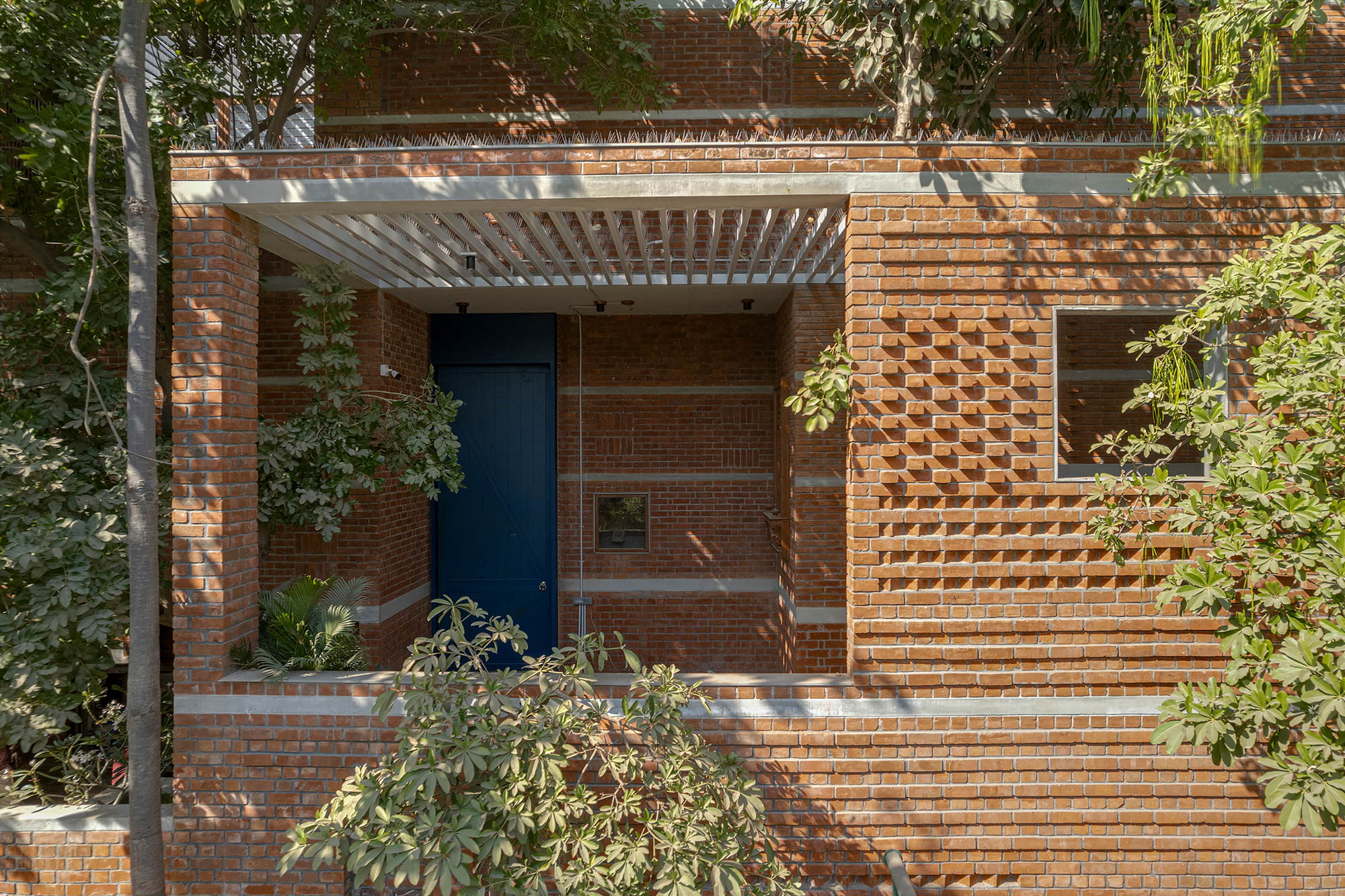 Gallery of The Maze House / MISA ARCHITECTS - 14