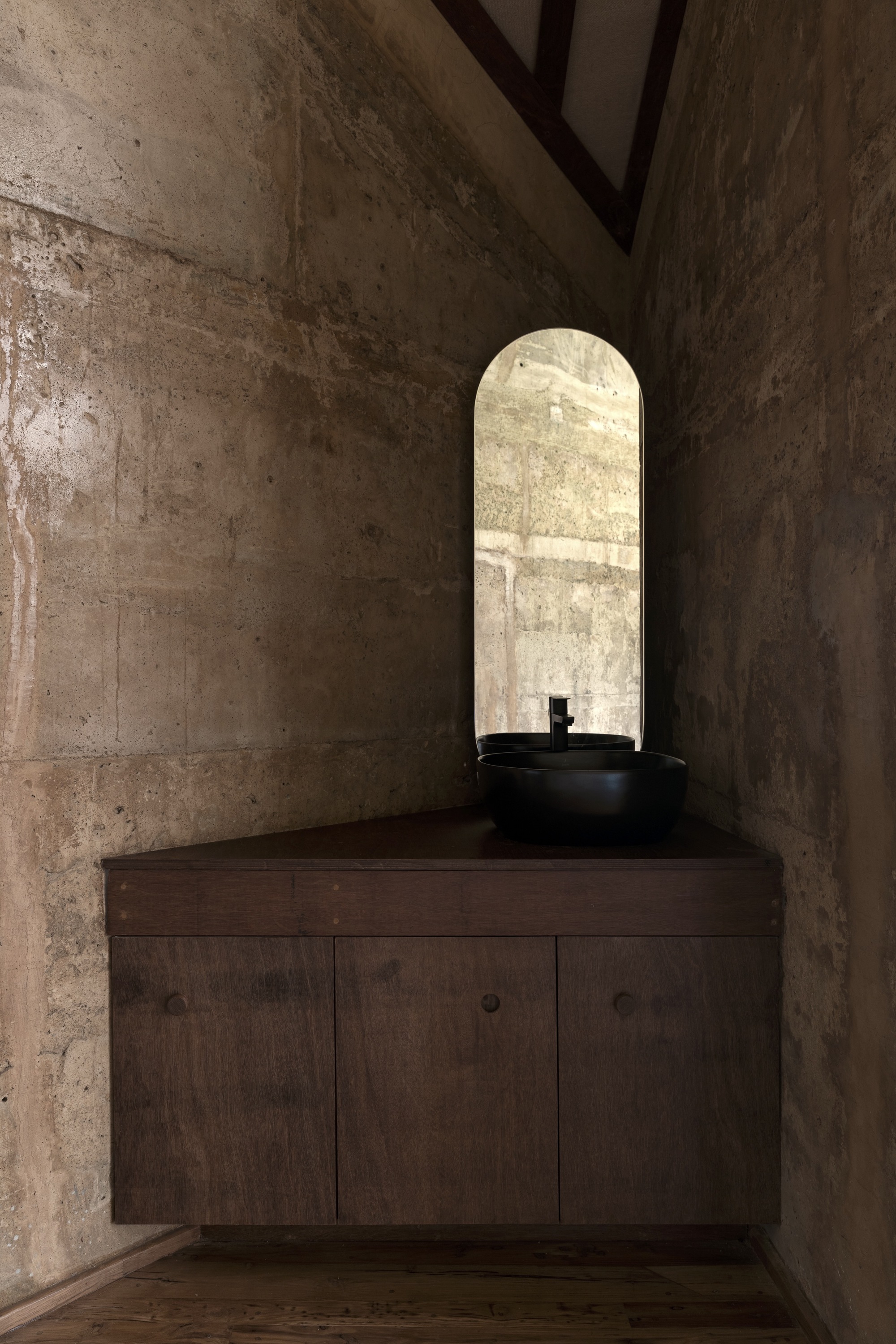 Galeria de Centro de Artes de Nisarga / Wallmakers - 23