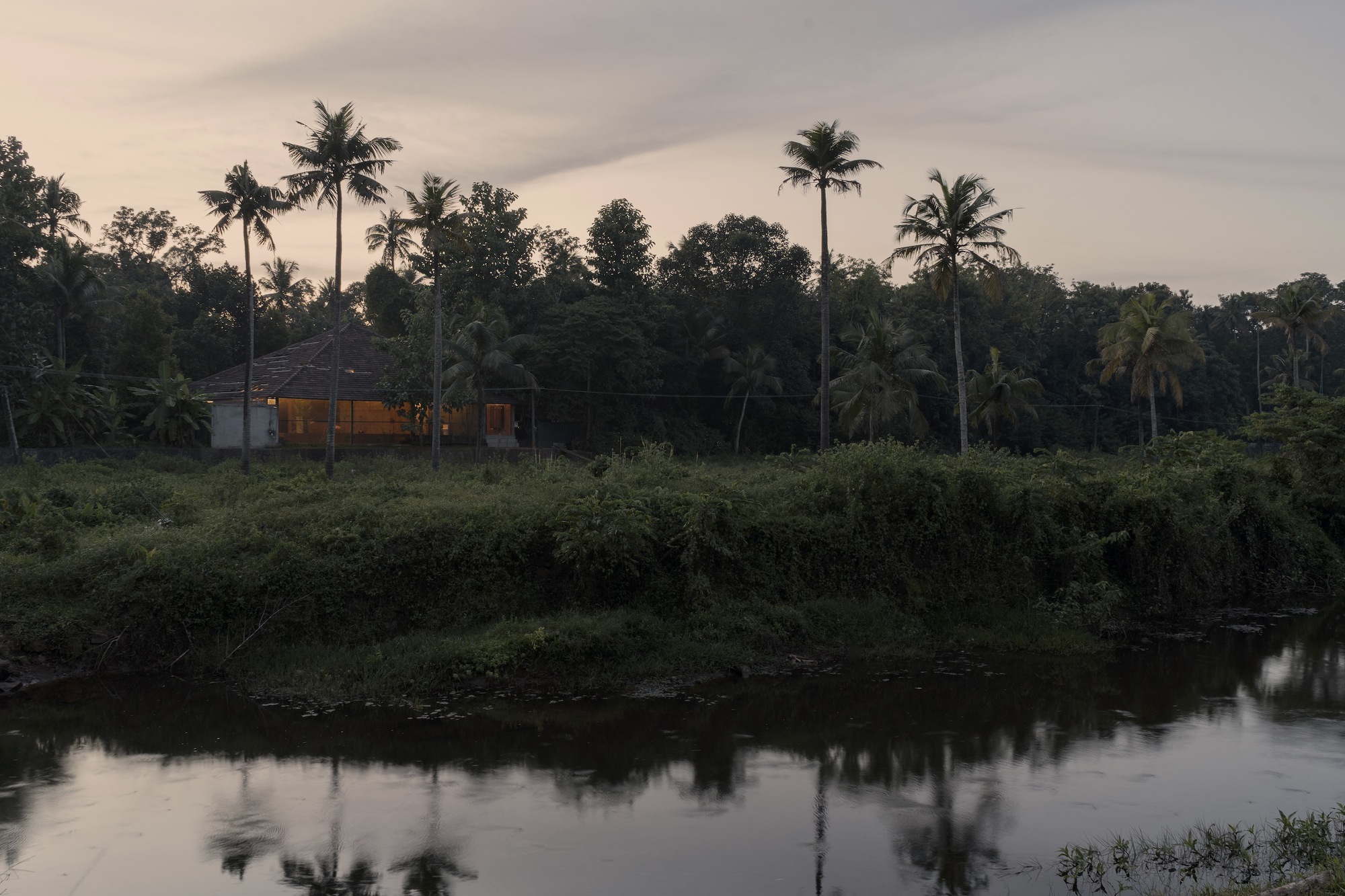 Galeria de Centro de Artes de Nisarga / Wallmakers - 25