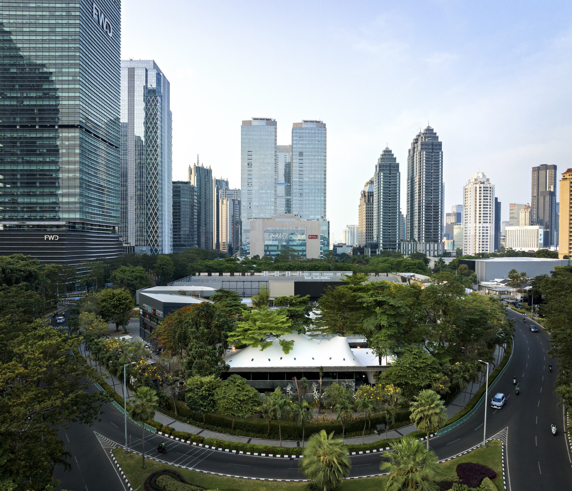 Gallery of Stalk Tree-hugger Bar / RAD+ar (Research Artistic Design ...