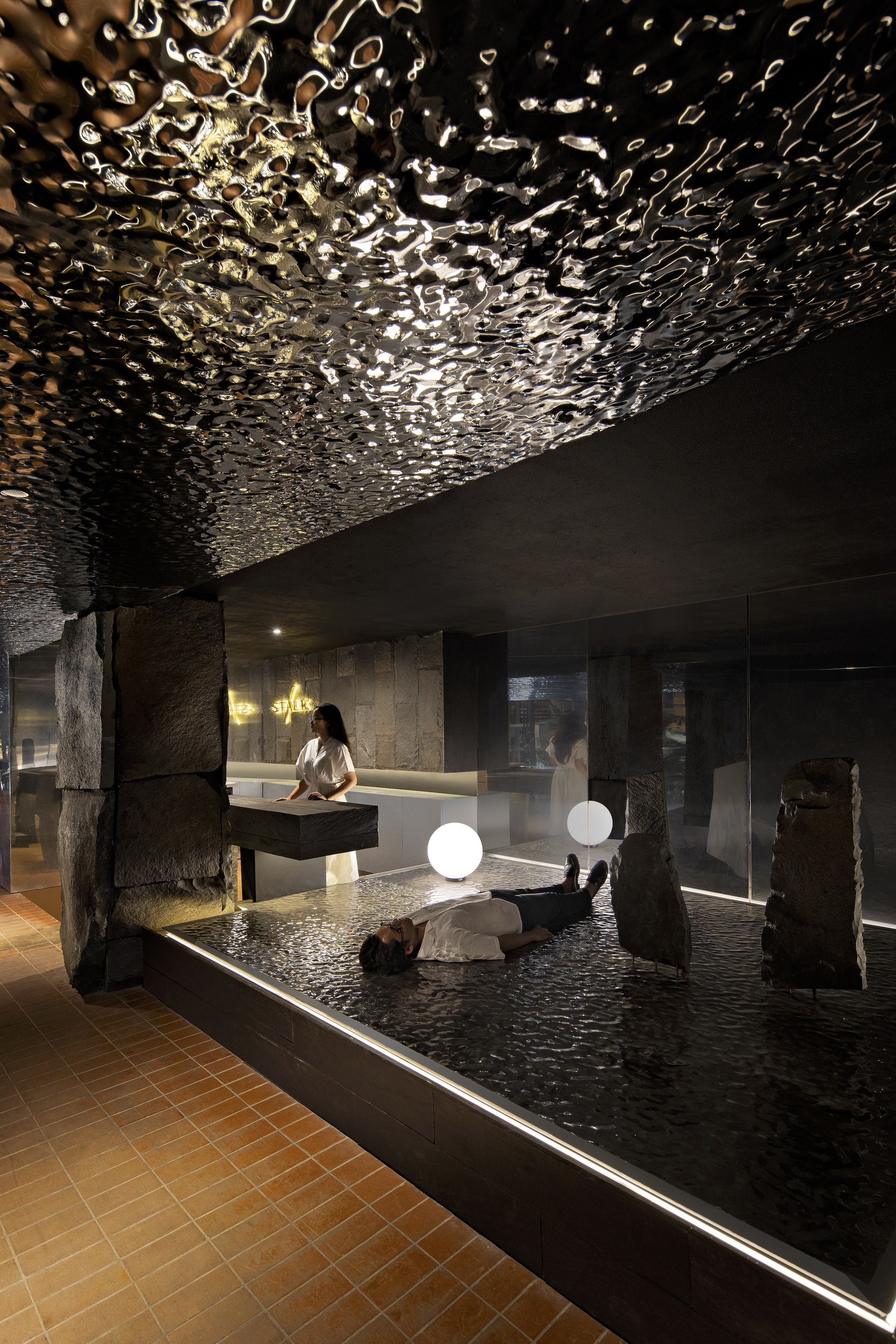 Gallery of Stalk Tree-hugger Bar / RAD+ar (Research Artistic Design ...