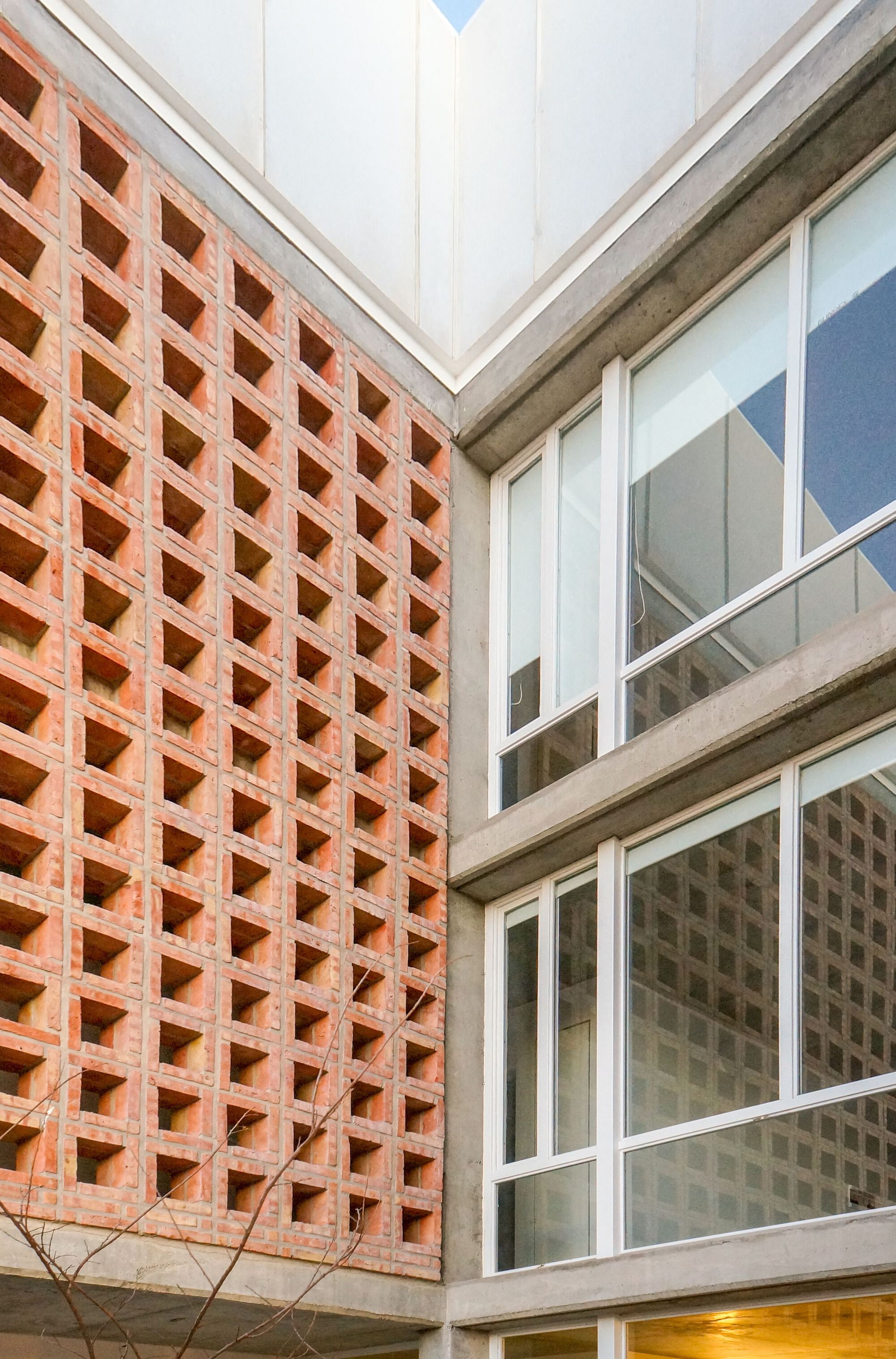 Gallery of Chile 893 Building / Arq. Natalia Leves - 9