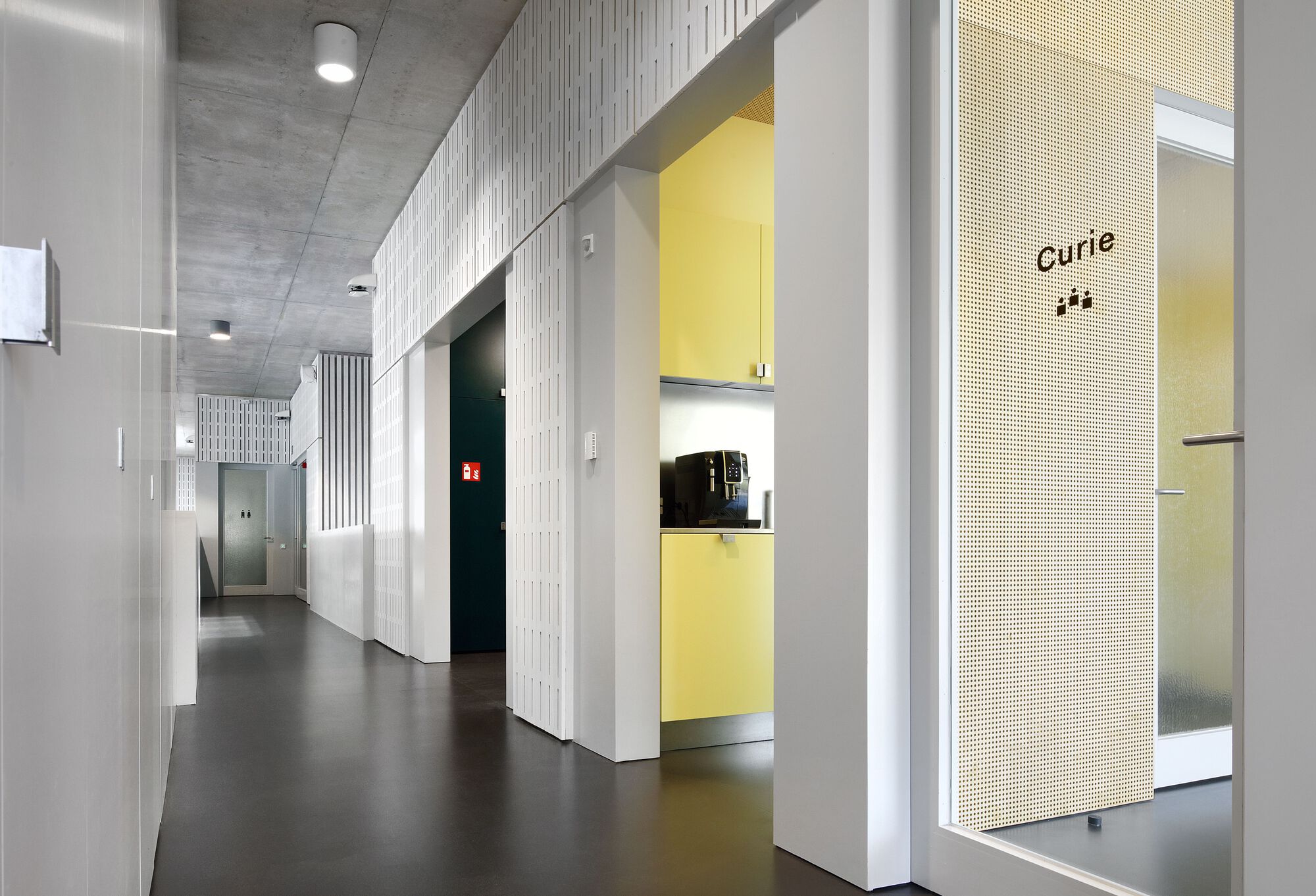 Gallery of Tabloo Visitor Center / Bovenbouw + ono architectuur - 17