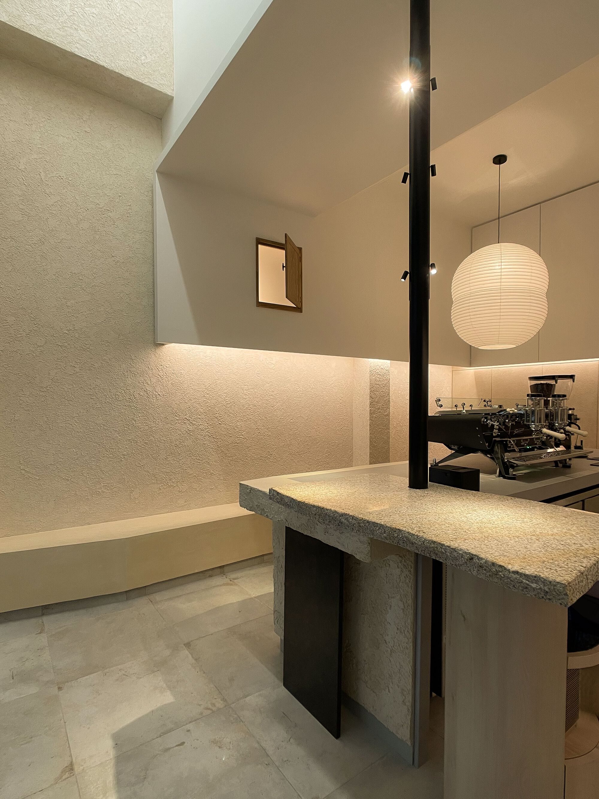 Gallery of Anagram Coffee / Tristan & Ju - 15