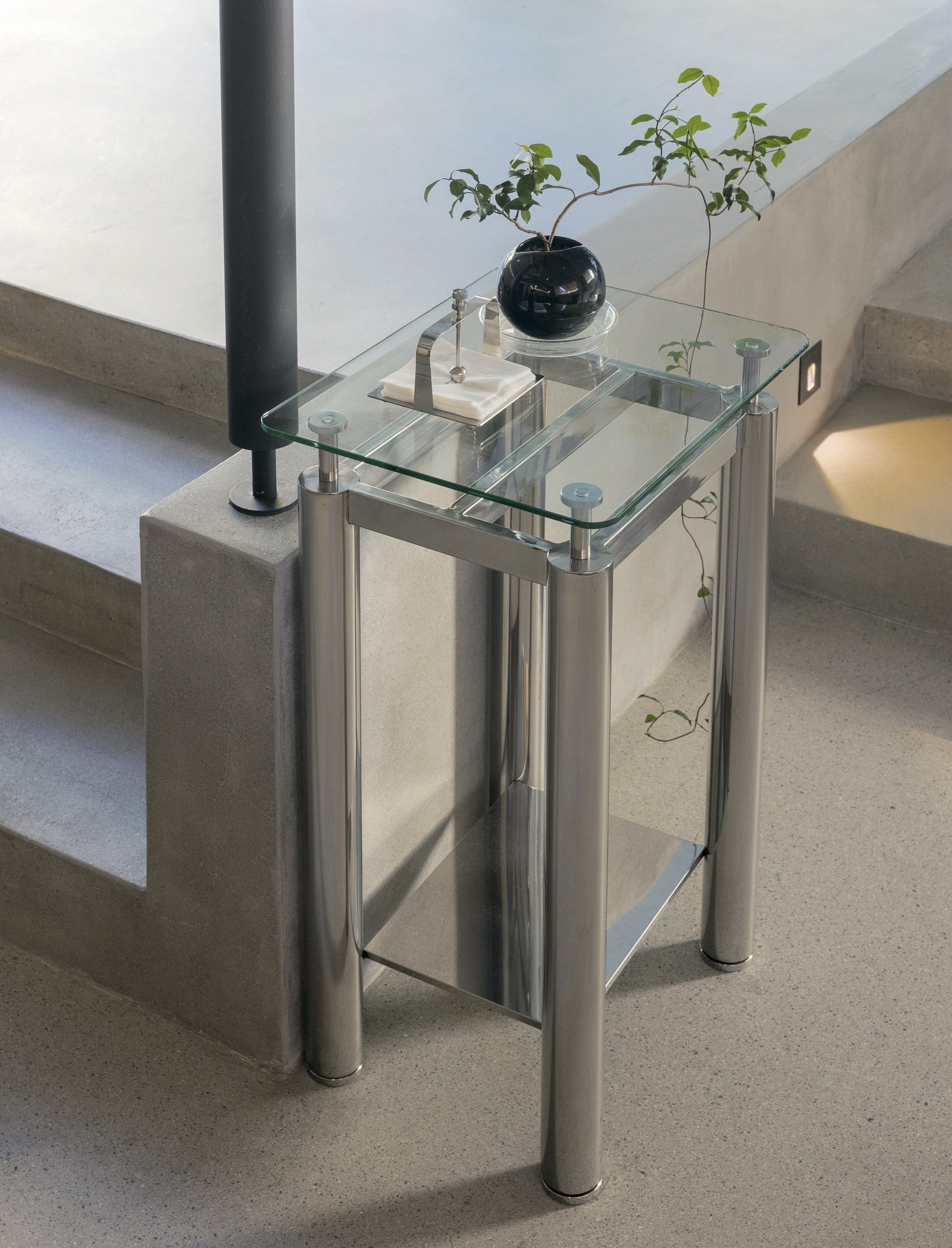 Gallery of Ernest Café and Wine Bar / orosy studio - 15