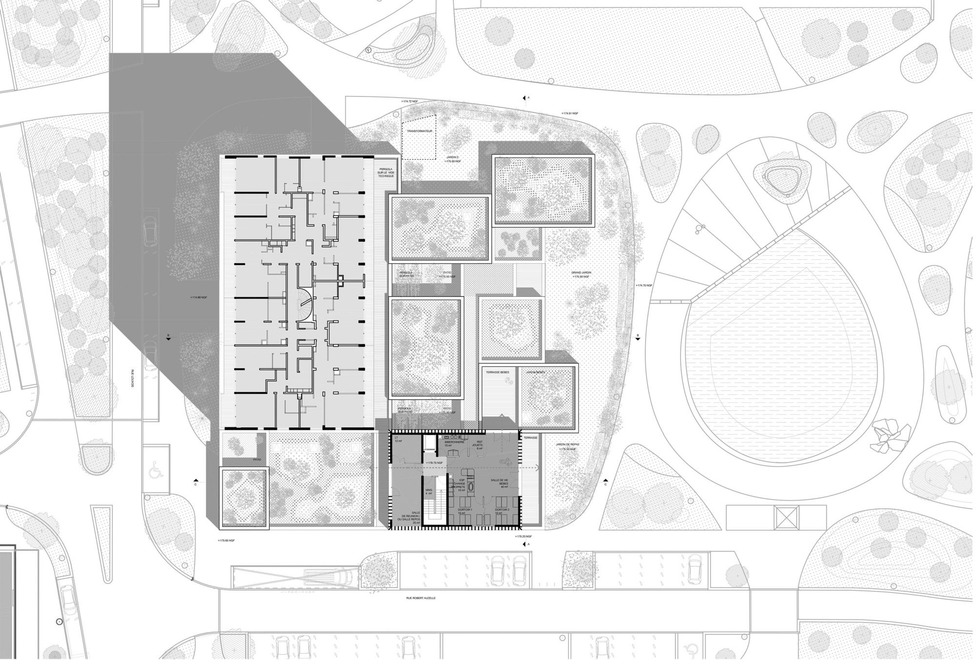 Galeria de Creche e Brinquedoteca / a+samueldelmas architectes - 22